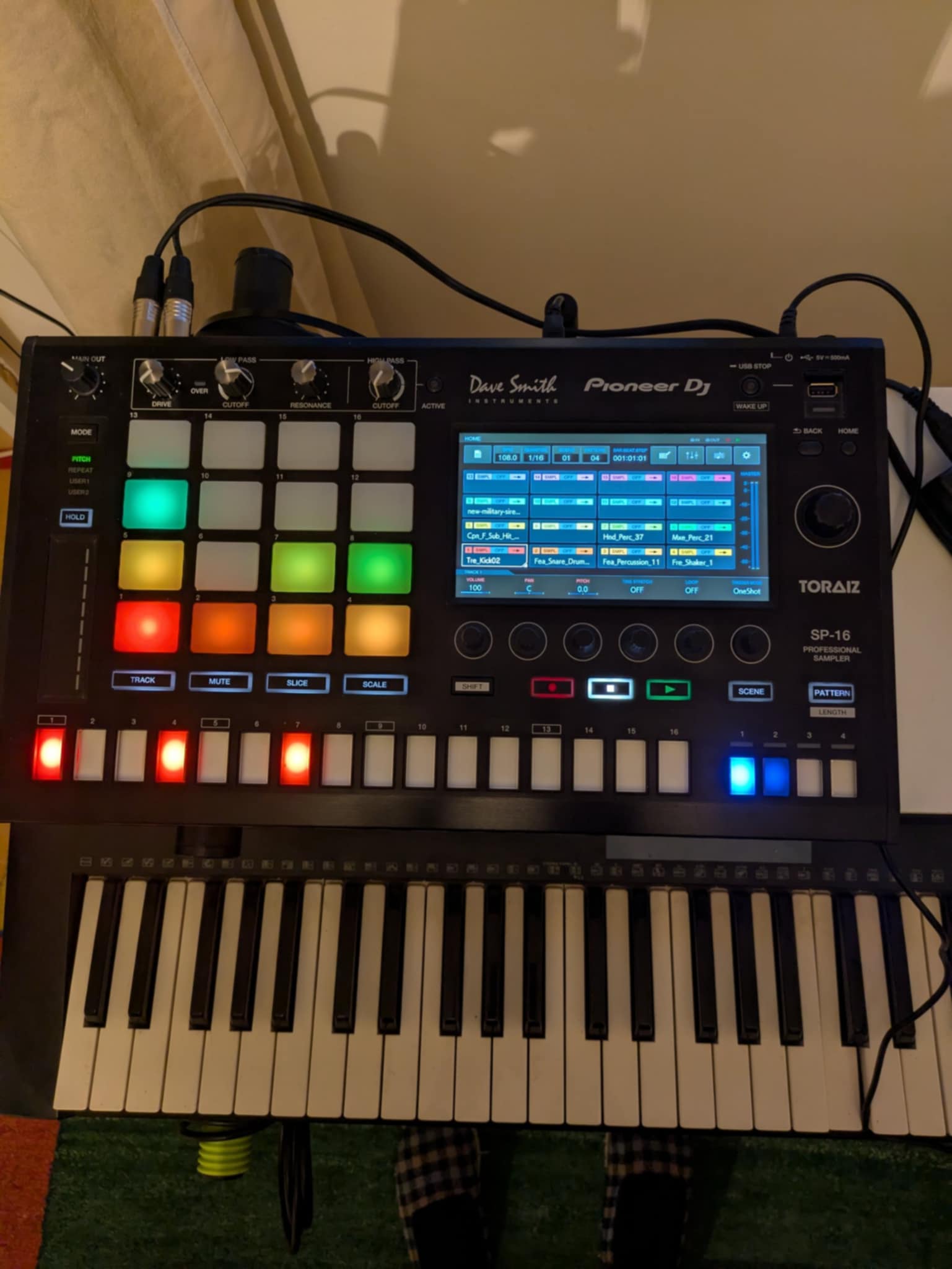 Toraiz SP-16 - Pioneer Toraiz SP-16 - Audiofanzine