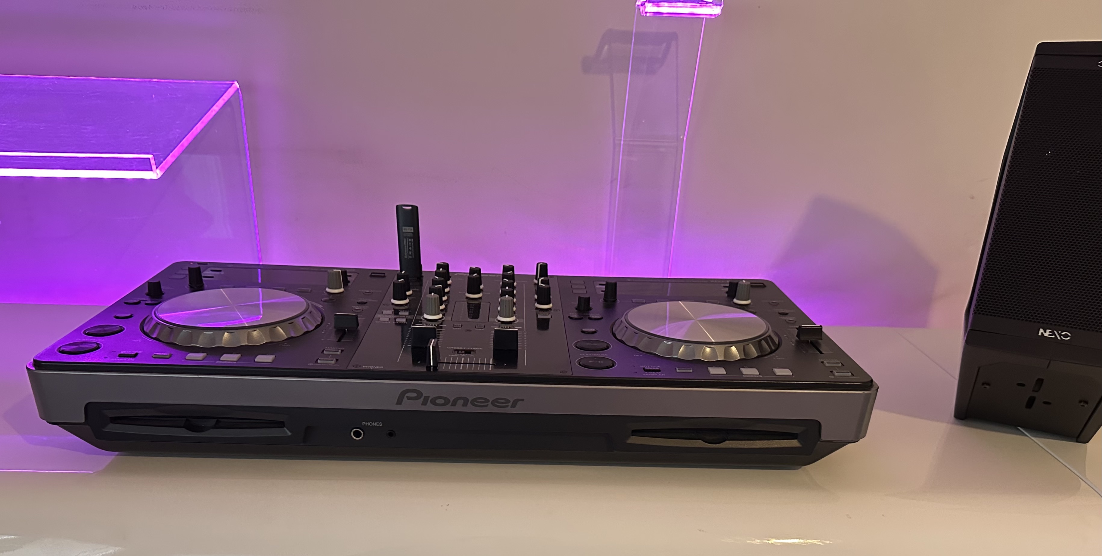 XDJ-R1 - Pioneer XDJ-R1 - Audiofanzine