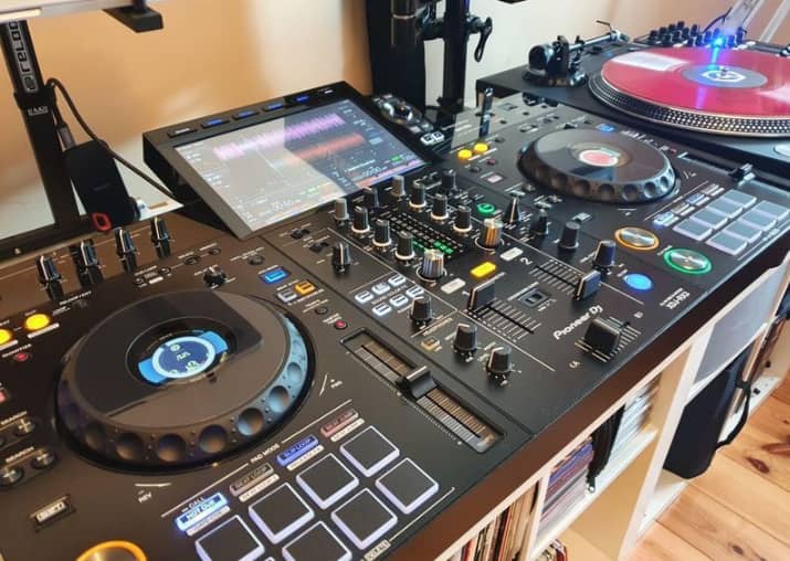 XDJ-RX3 - Pioneer XDJ-RX3 - Audiofanzine