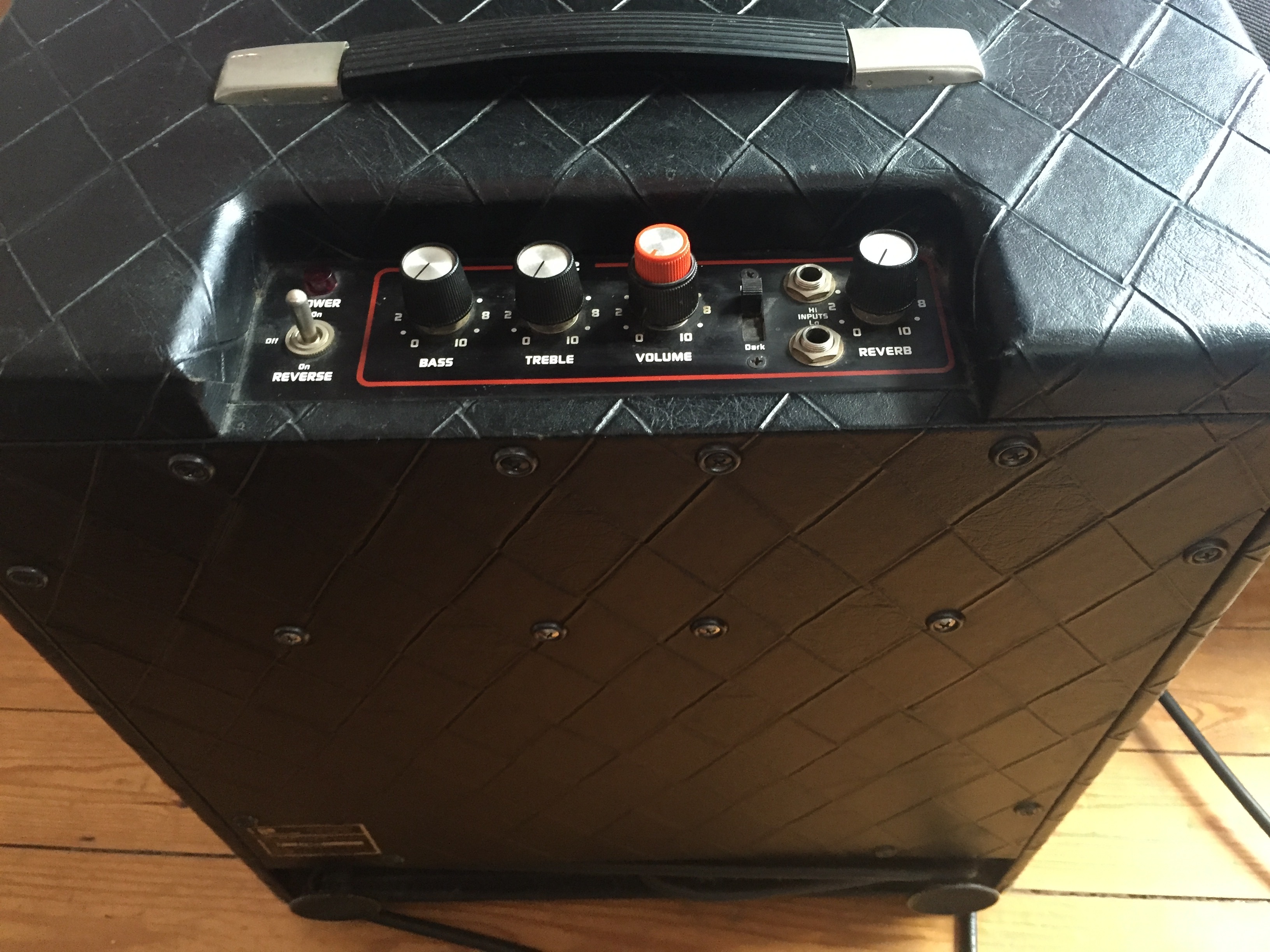 Polytone Mini Brute IV image (#1549674) - Audiofanzine