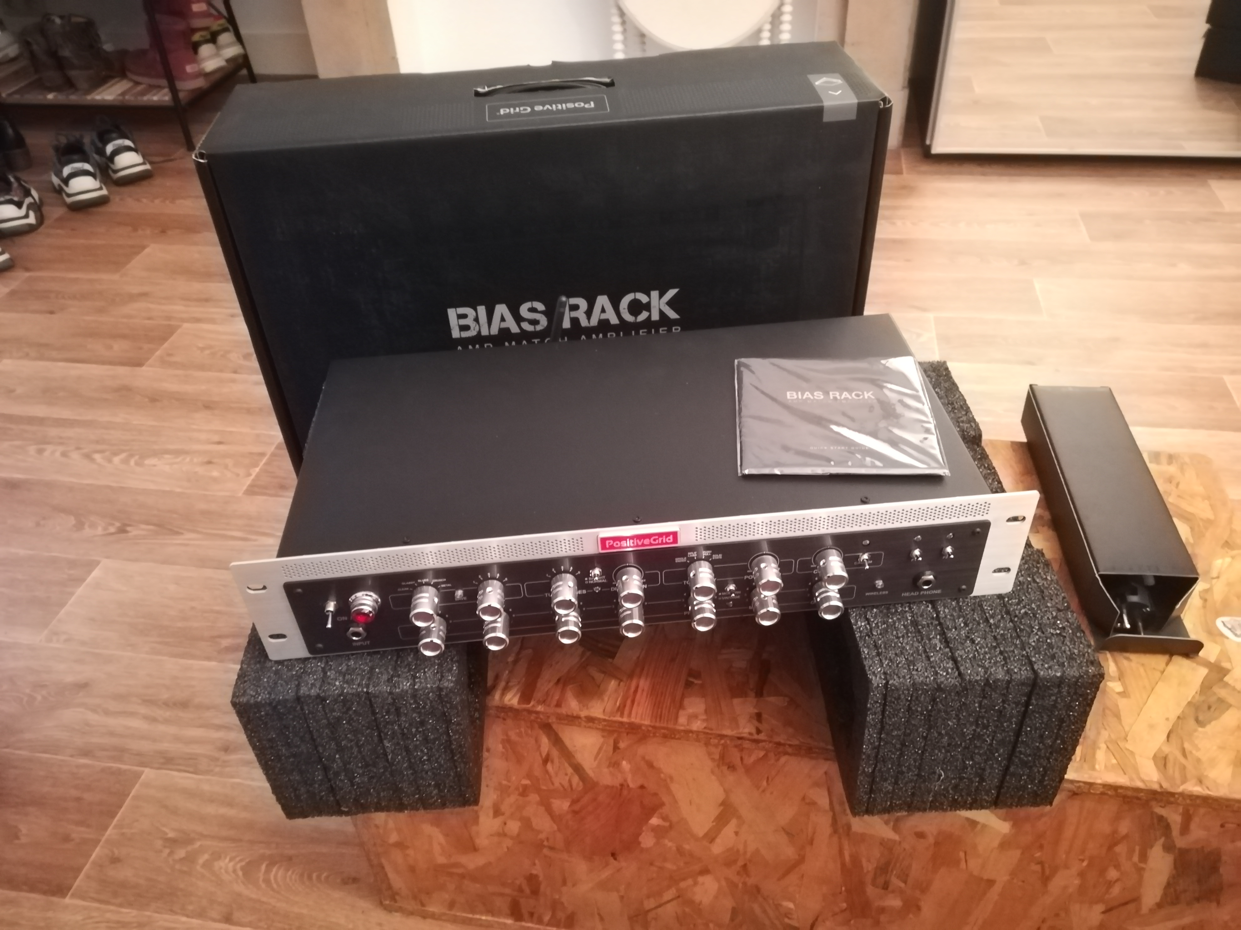 Bias Rack - Positive Grid Bias Rack - Audiofanzine