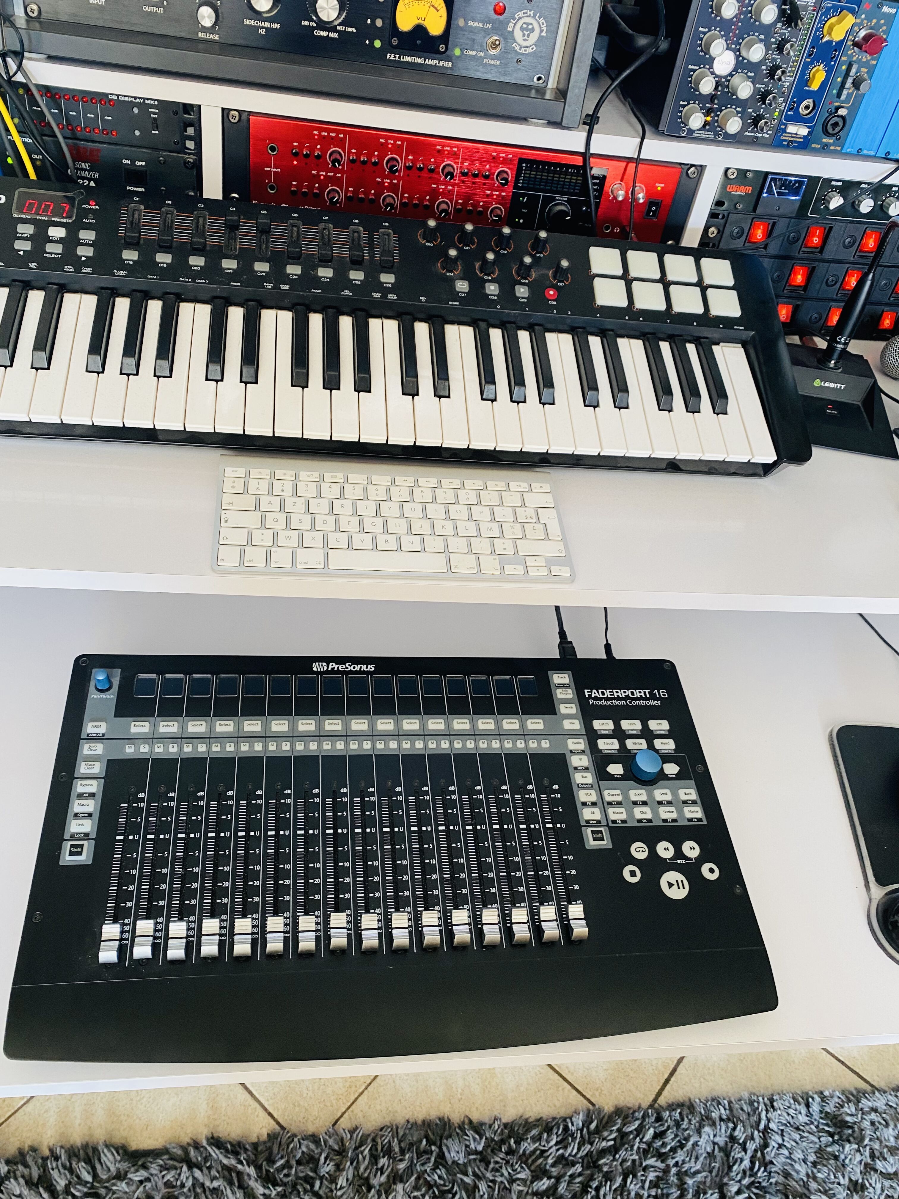 Faderport 16 - PreSonus Faderport 16 - Audiofanzine