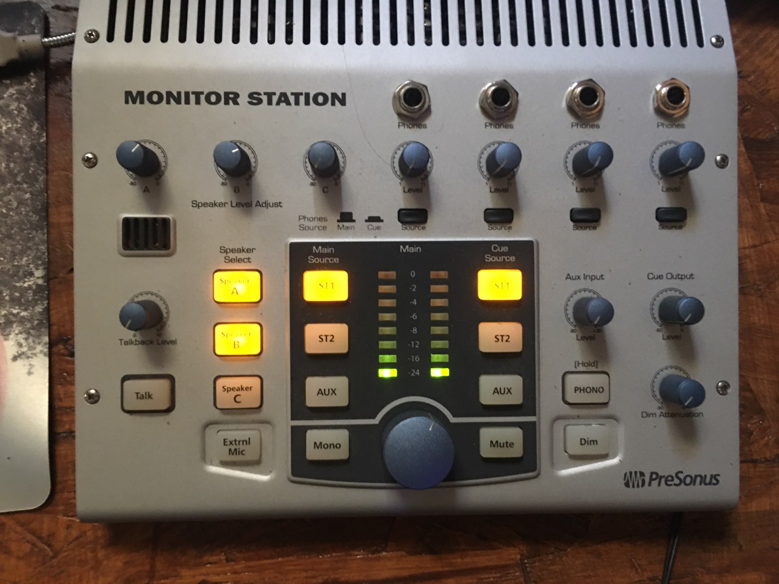 MONITOR STATION - PreSonus Monitor Station - Audiofanzine