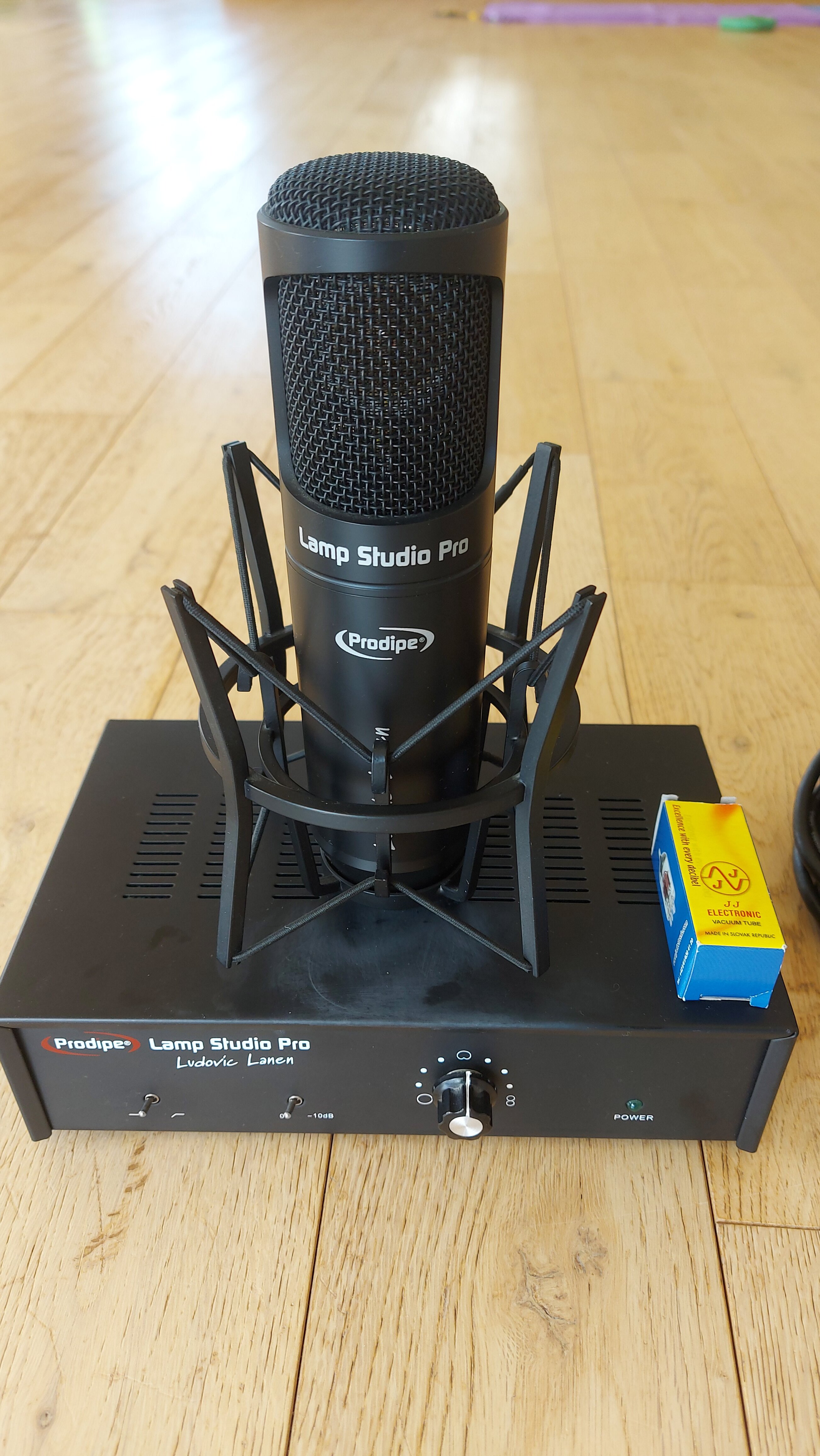 Lamp Studio Pro - Prodipe Lamp Studio Pro - Audiofanzine