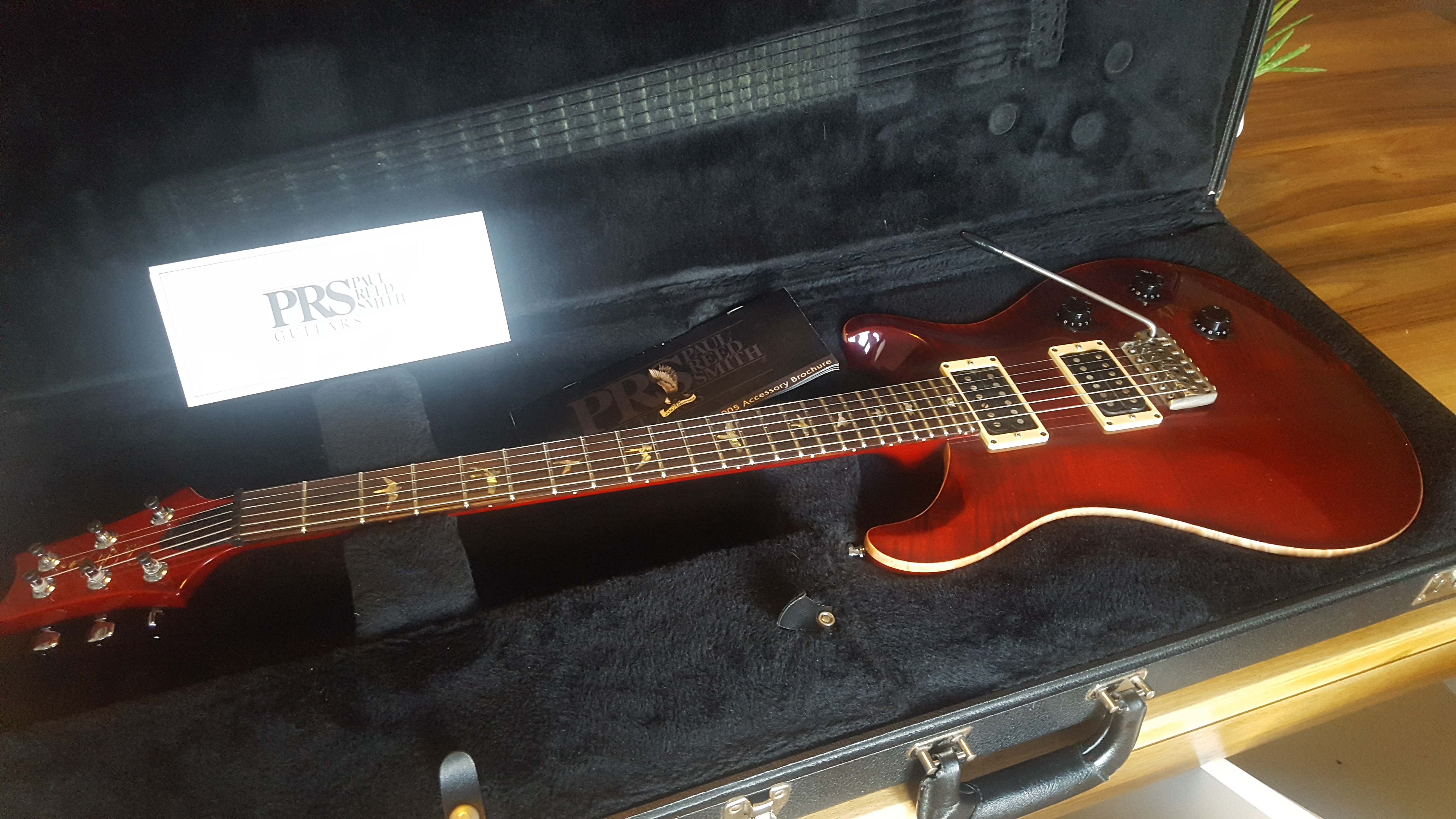 CUSTOM 24 20TH ANNIVERSARY - PRS Custom 24 20th Anniversary - Audiofanzine