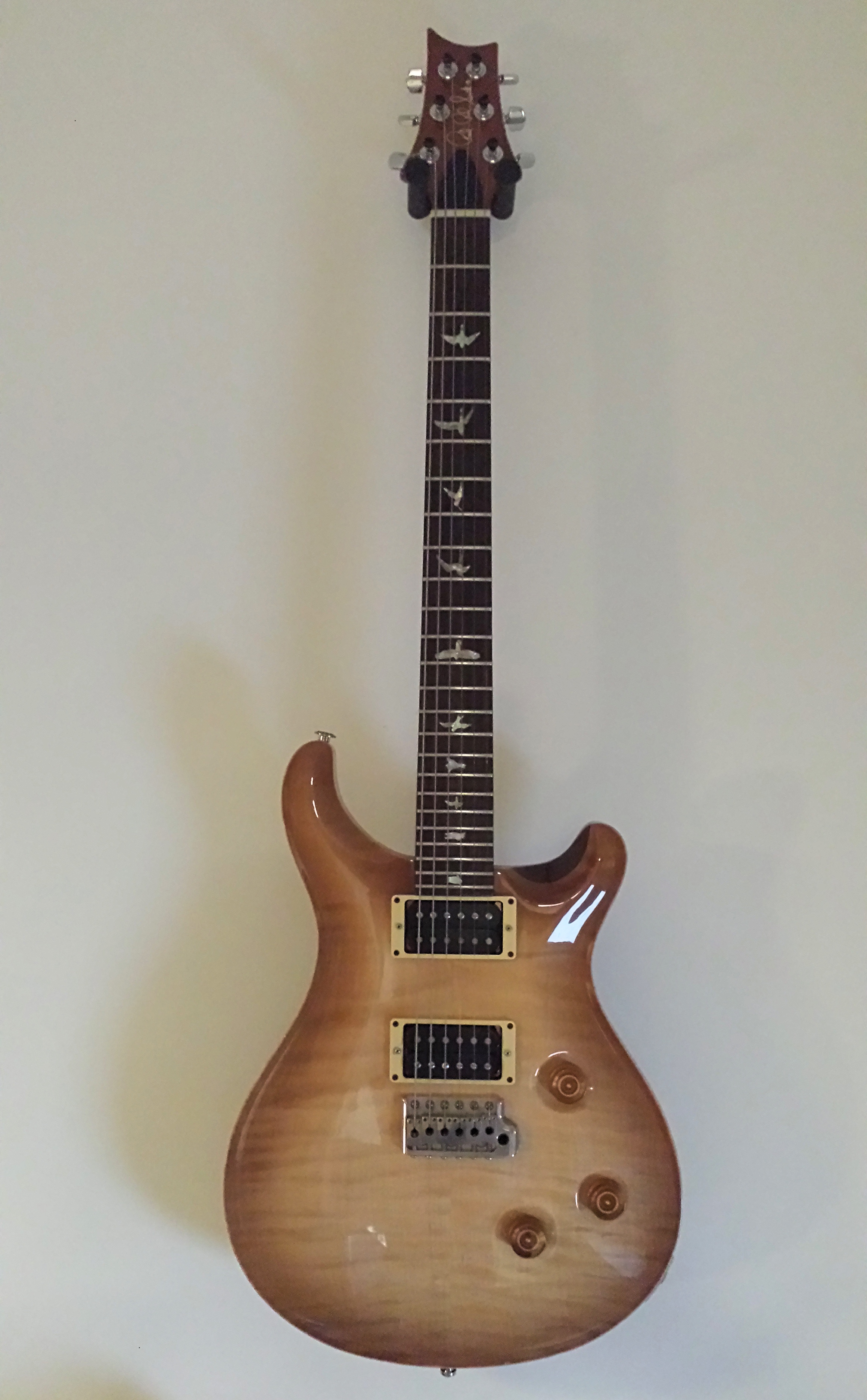 CUSTOM 24 25TH ANNIVERSARY - PRS Custom 24 25th Anniversary - Audiofanzine