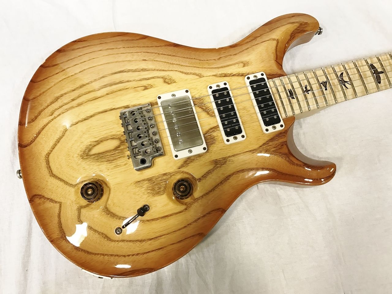 Swamp Ash Special Narrowfield - Vintage Natural PRS - Audiofanzine