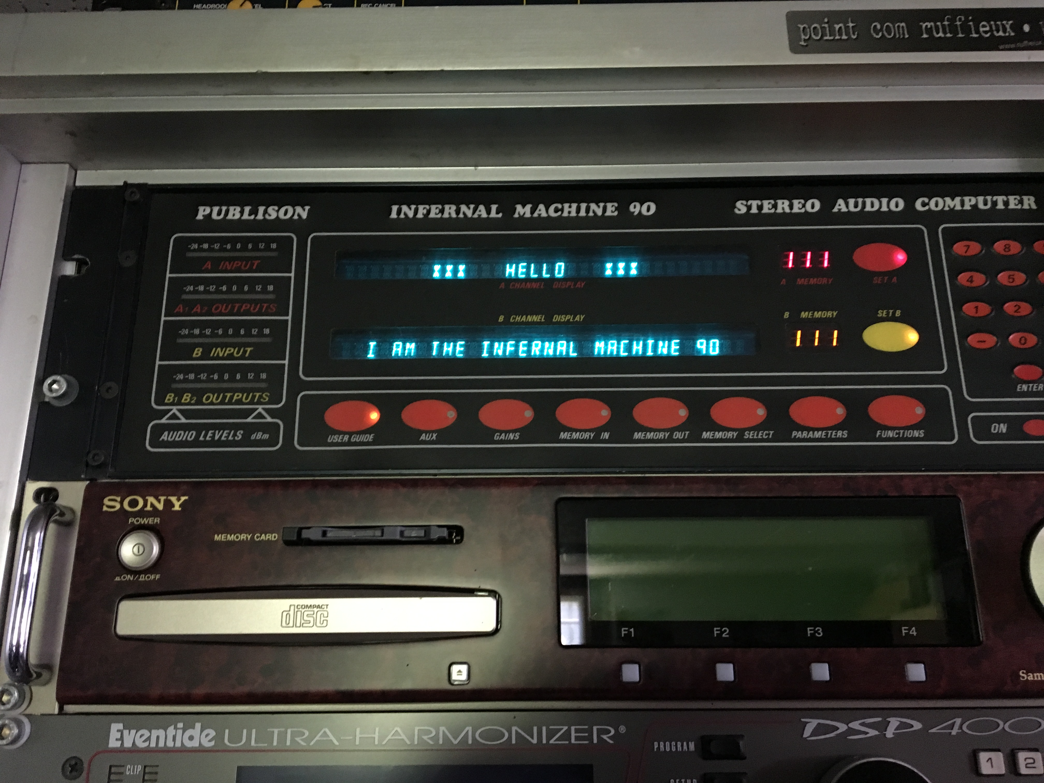 INFERNAL MACHINE 90 - Publison Infernal Machine 90 - Audiofanzine