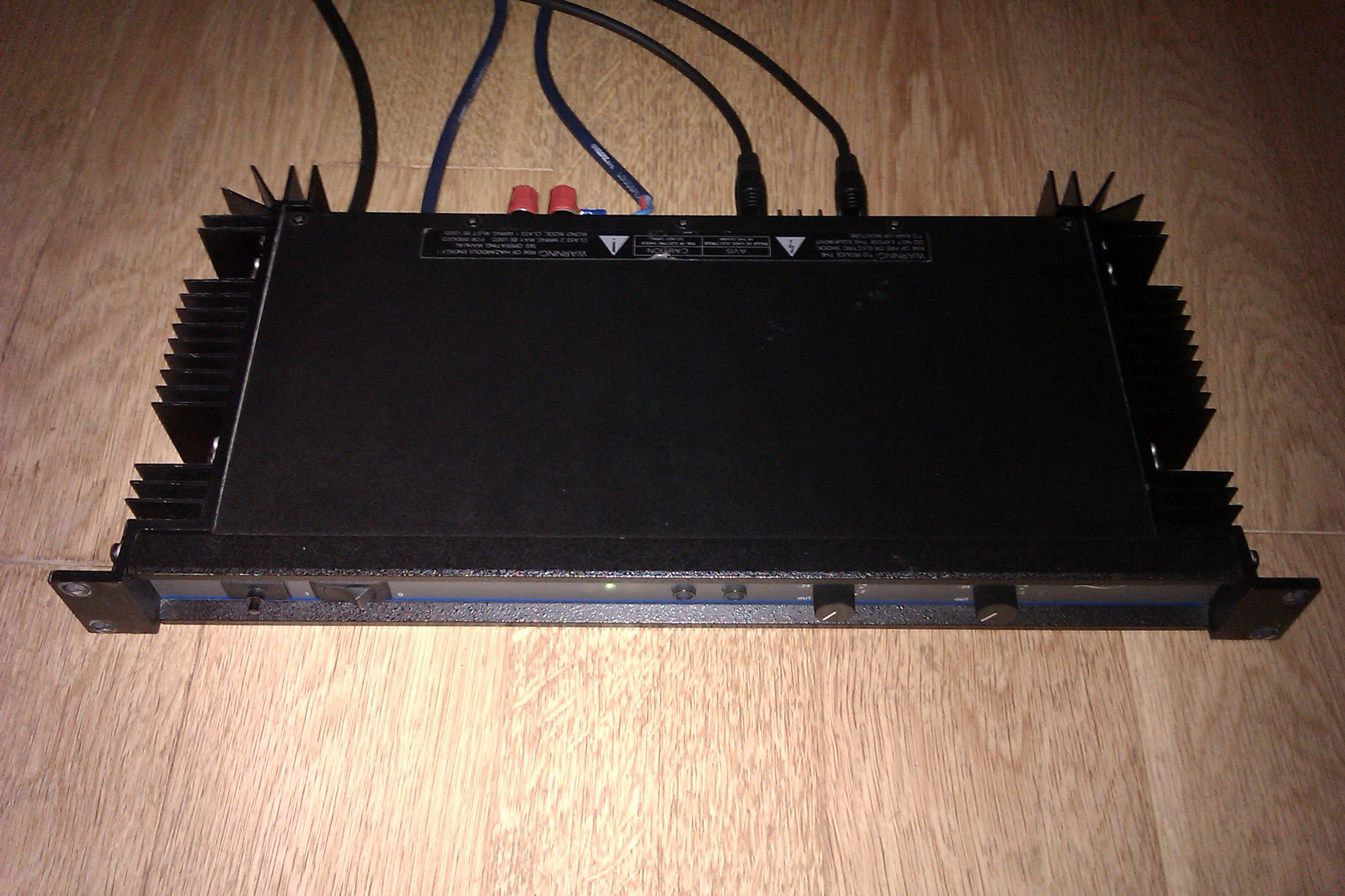 1100 - QSC 1100 - Audiofanzine