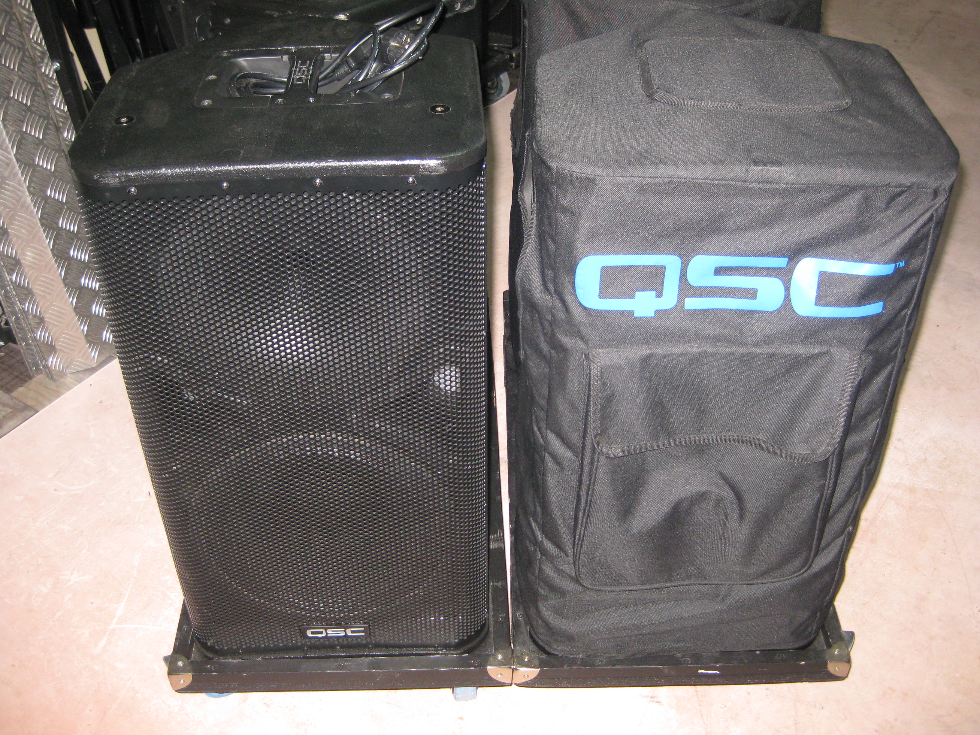 HPR122I - QSC HPR122i - Audiofanzine