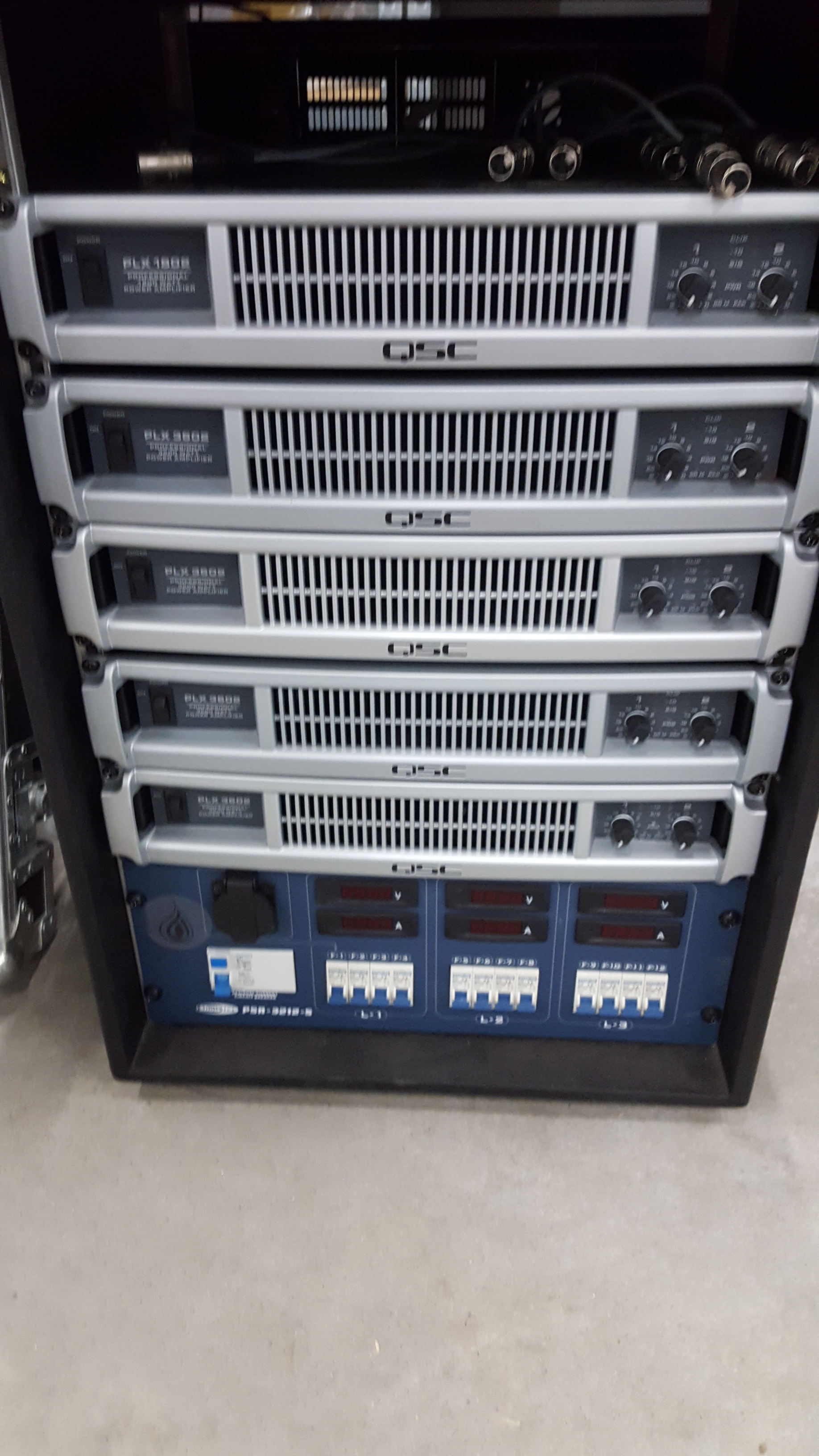 PLX1802 - QSC PLX1802 - Audiofanzine