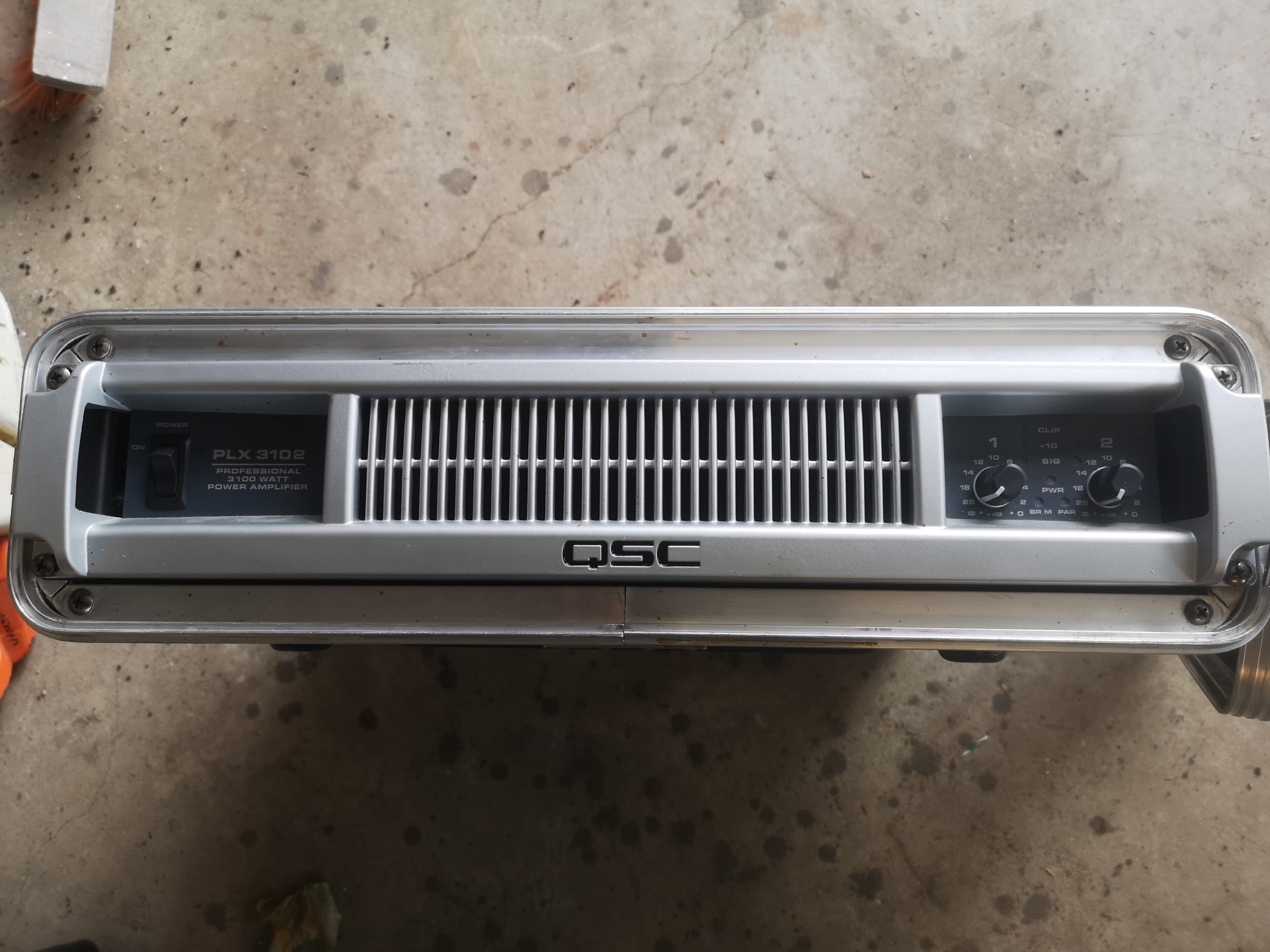 PLX3102 - QSC PLX3102 - Audiofanzine