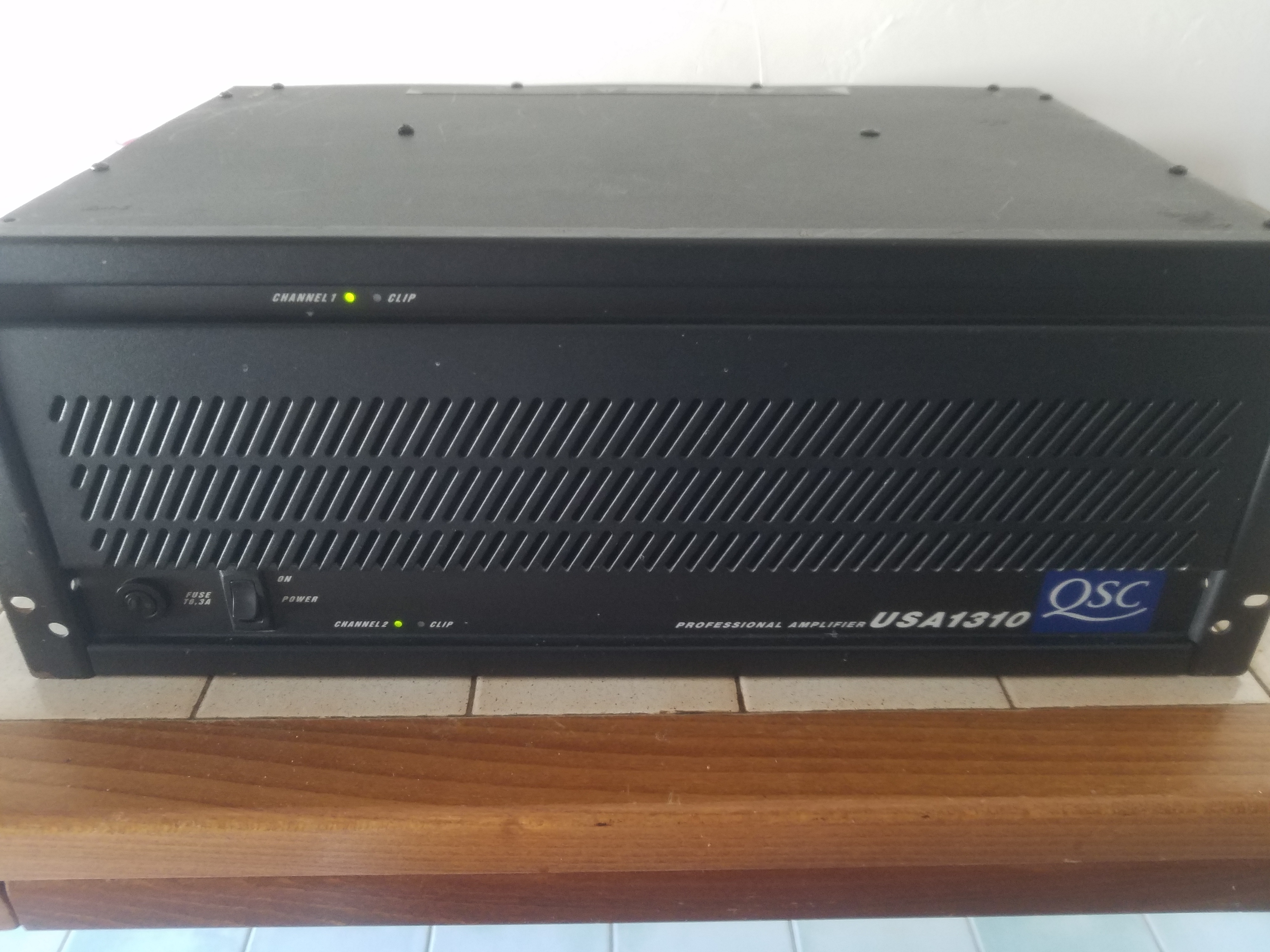 USA 1310 - QSC USA 1310 - Audiofanzine