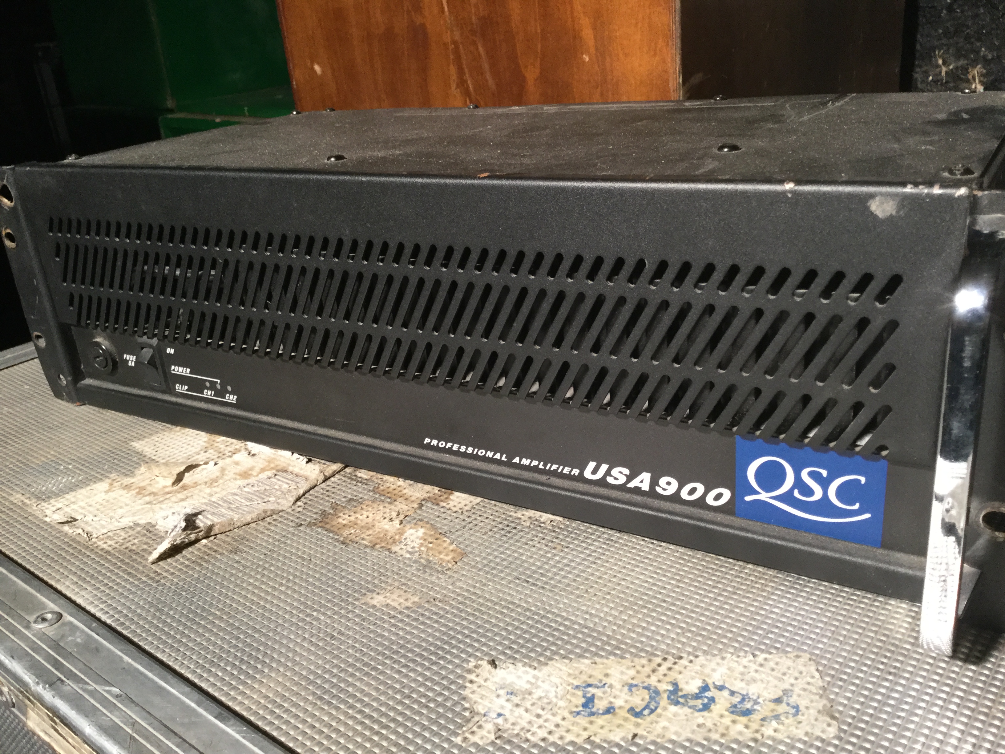 USA 900 - QSC USA 900 - Audiofanzine