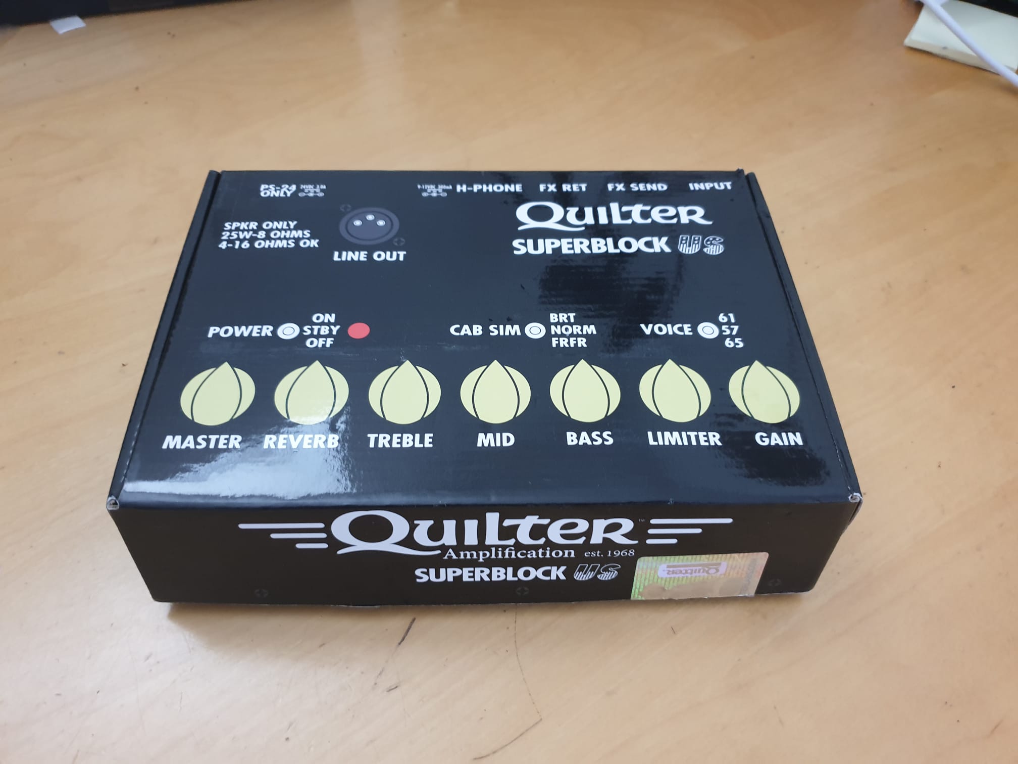 Quilter Superblock US , Test, Avis et Comparatif - Pincez moi
