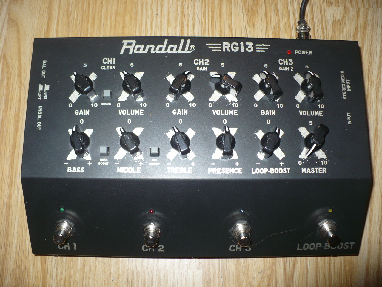 RG13 - Randall RG13 - Audiofanzine