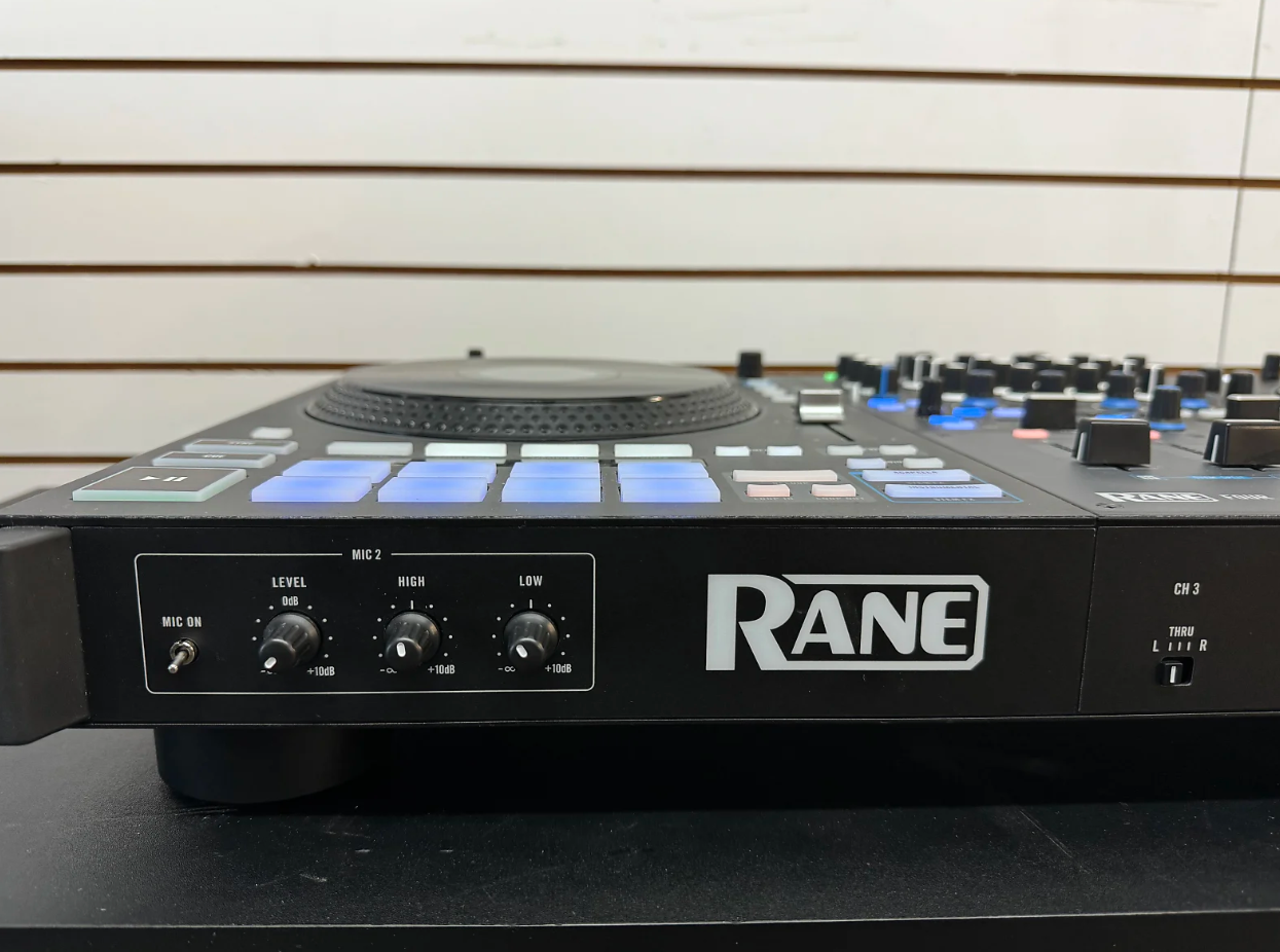 Four - Rane Four - Audiofanzine