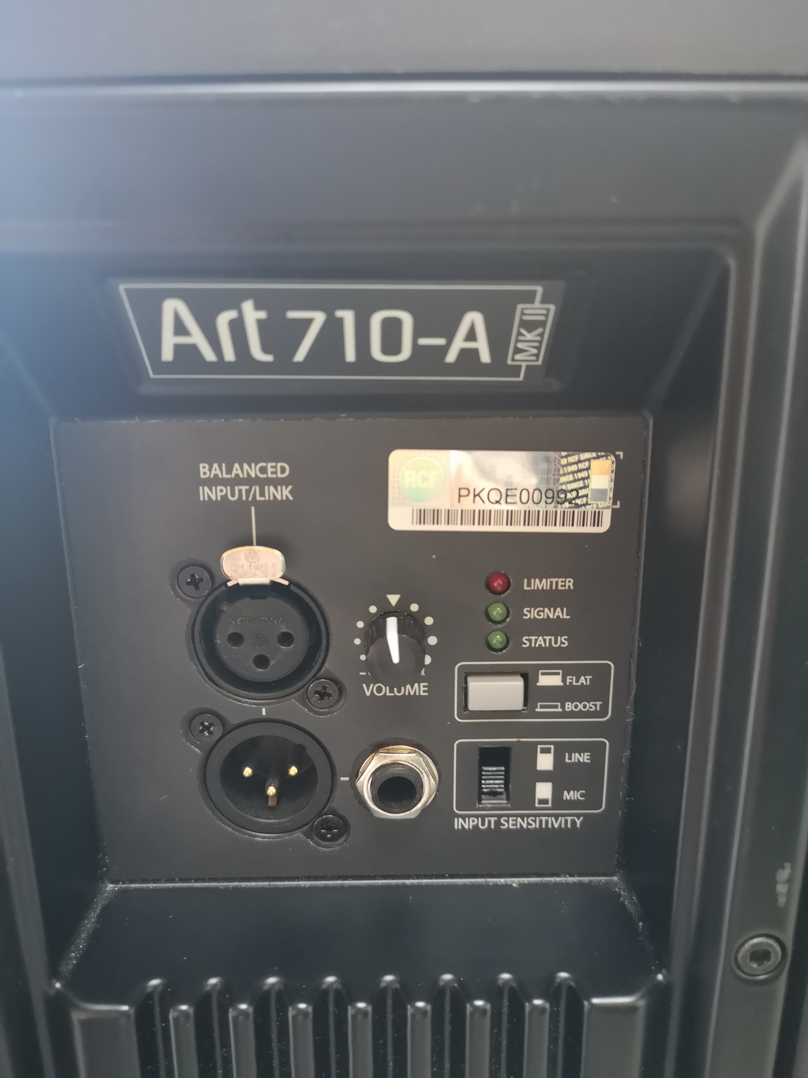 ART 710-A MK II - RCF ART 710-A MK II - Audiofanzine