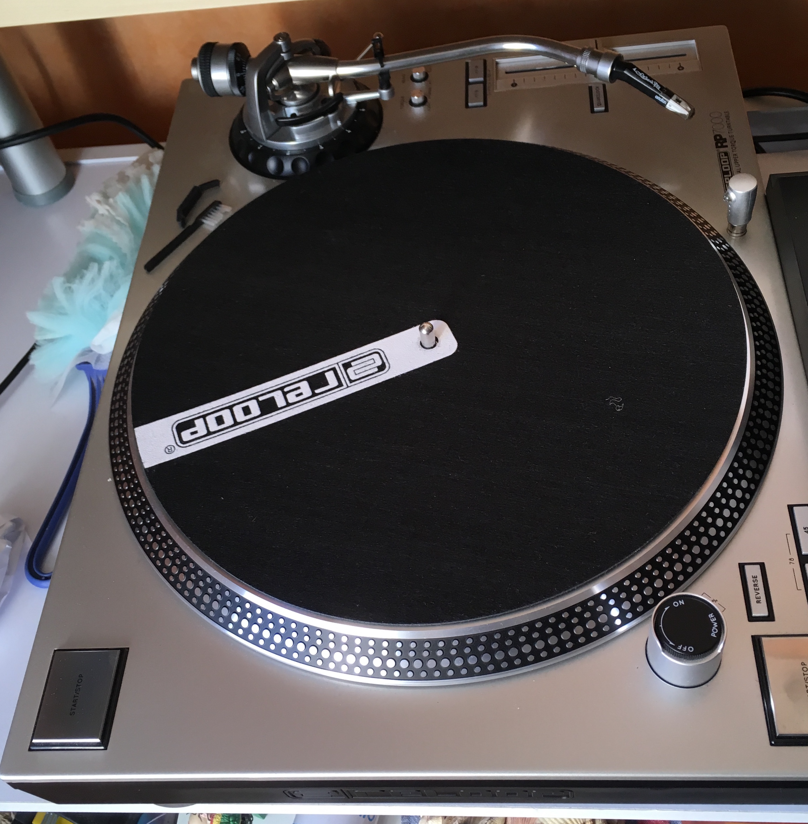 RP 7000 SILVER - Reloop rp 7000 silver - Audiofanzine