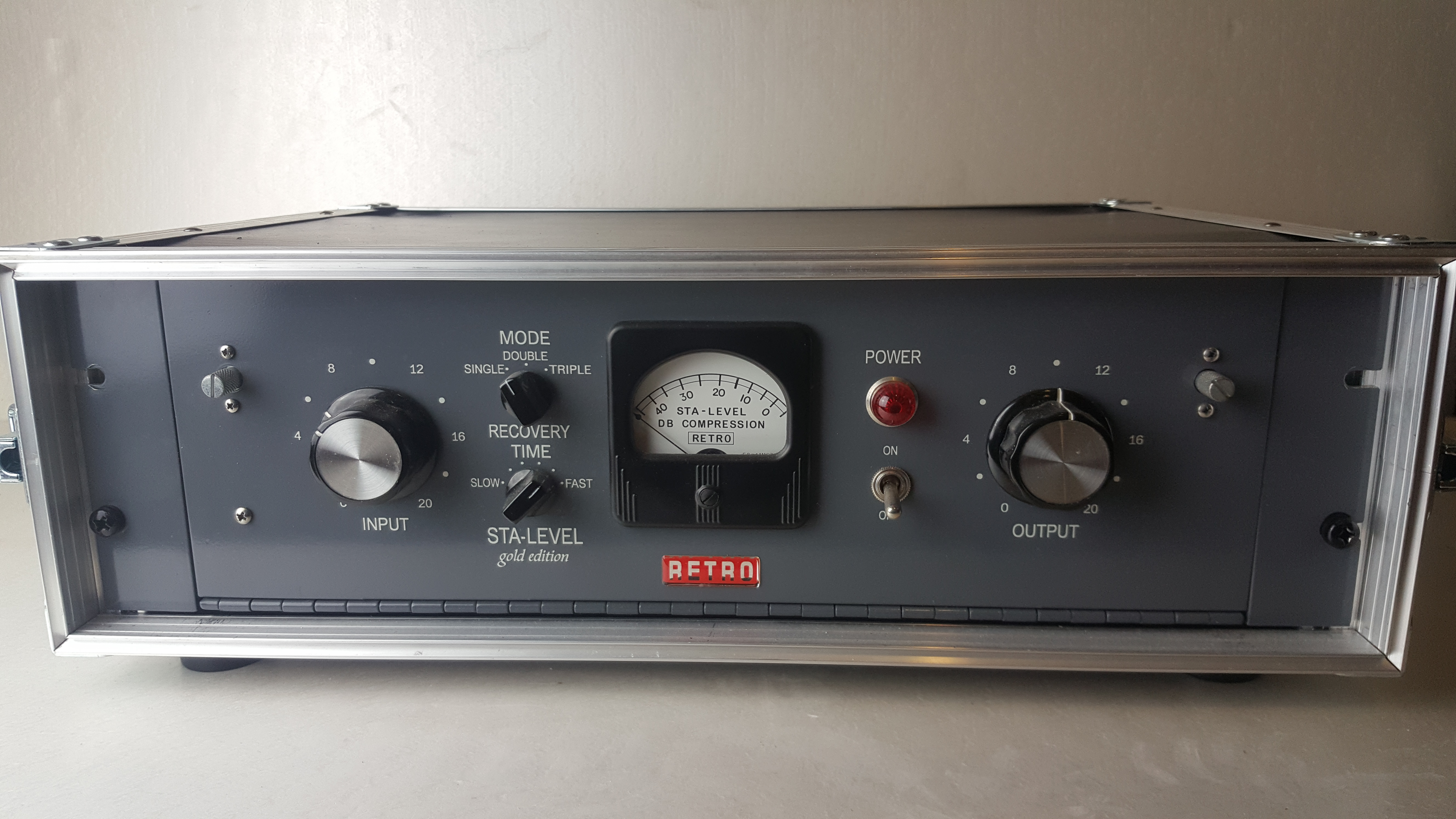 STA-LEVEL - Retro Instruments Sta-Level - Audiofanzine