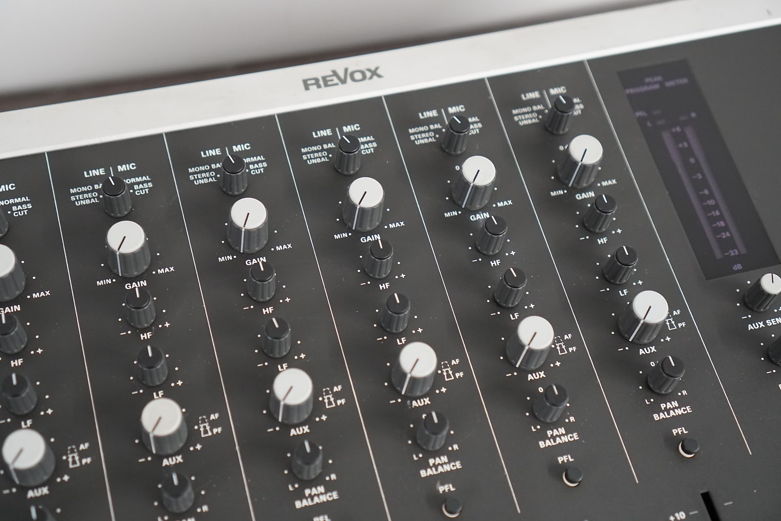 MR8 - Revox MR8 - Audiofanzine