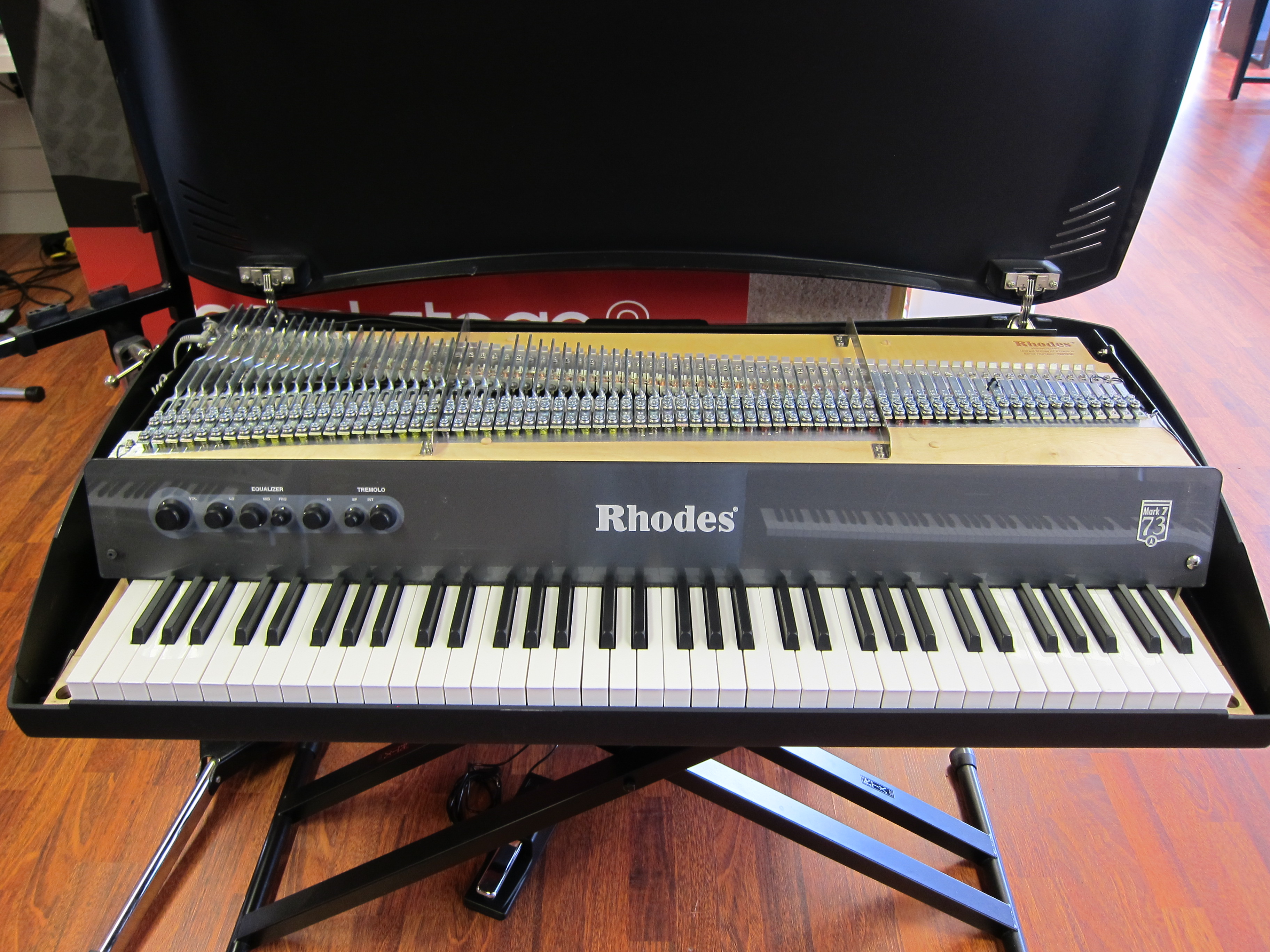 Rhodes Mark 7 73 Rhodes Touch Image 382262 Audiofanzine Rhodes Mark 7 73 Rhodes Touch Image 382262 Audiofanzine
