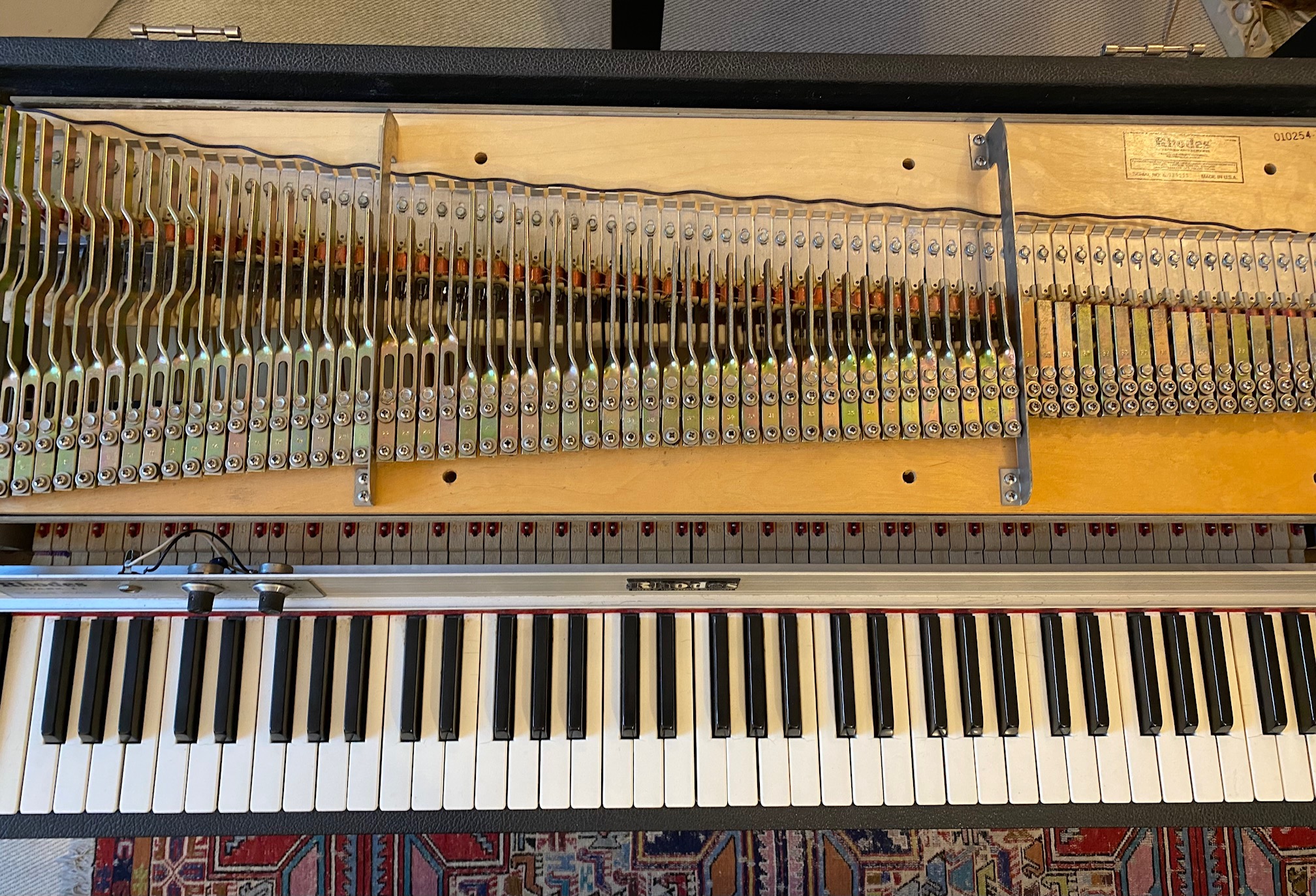 Mark I Stage 73 - Rhodes Mark I Stage 73 - Audiofanzine