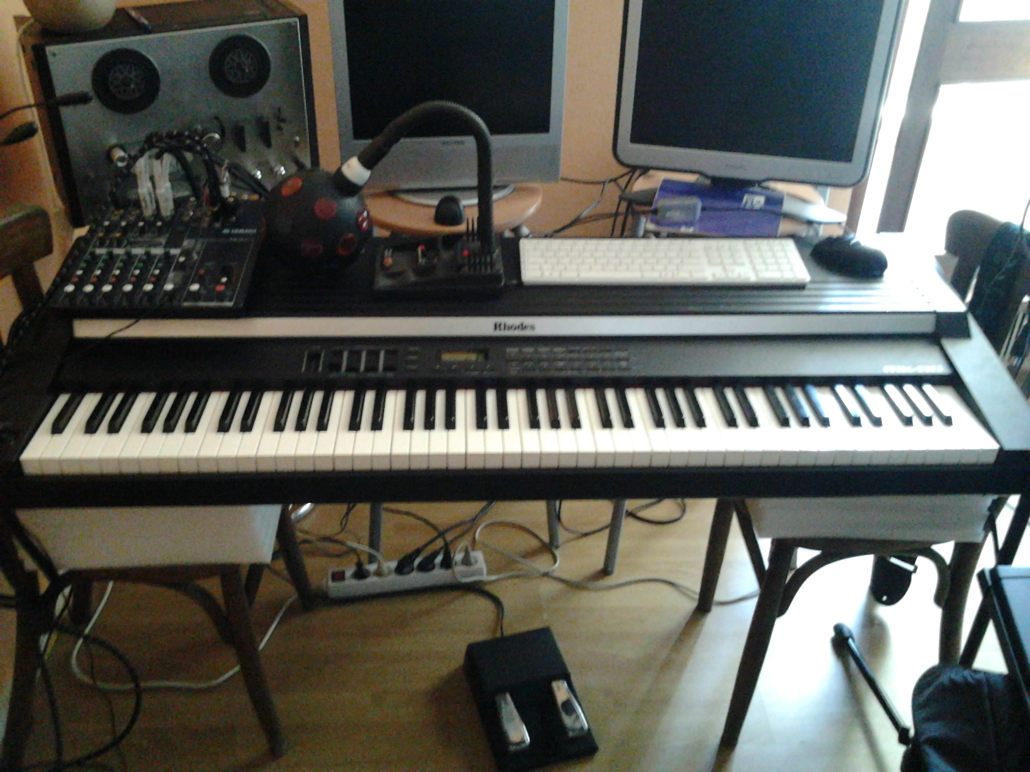 MK 80 - Rhodes MK 80 - Audiofanzine