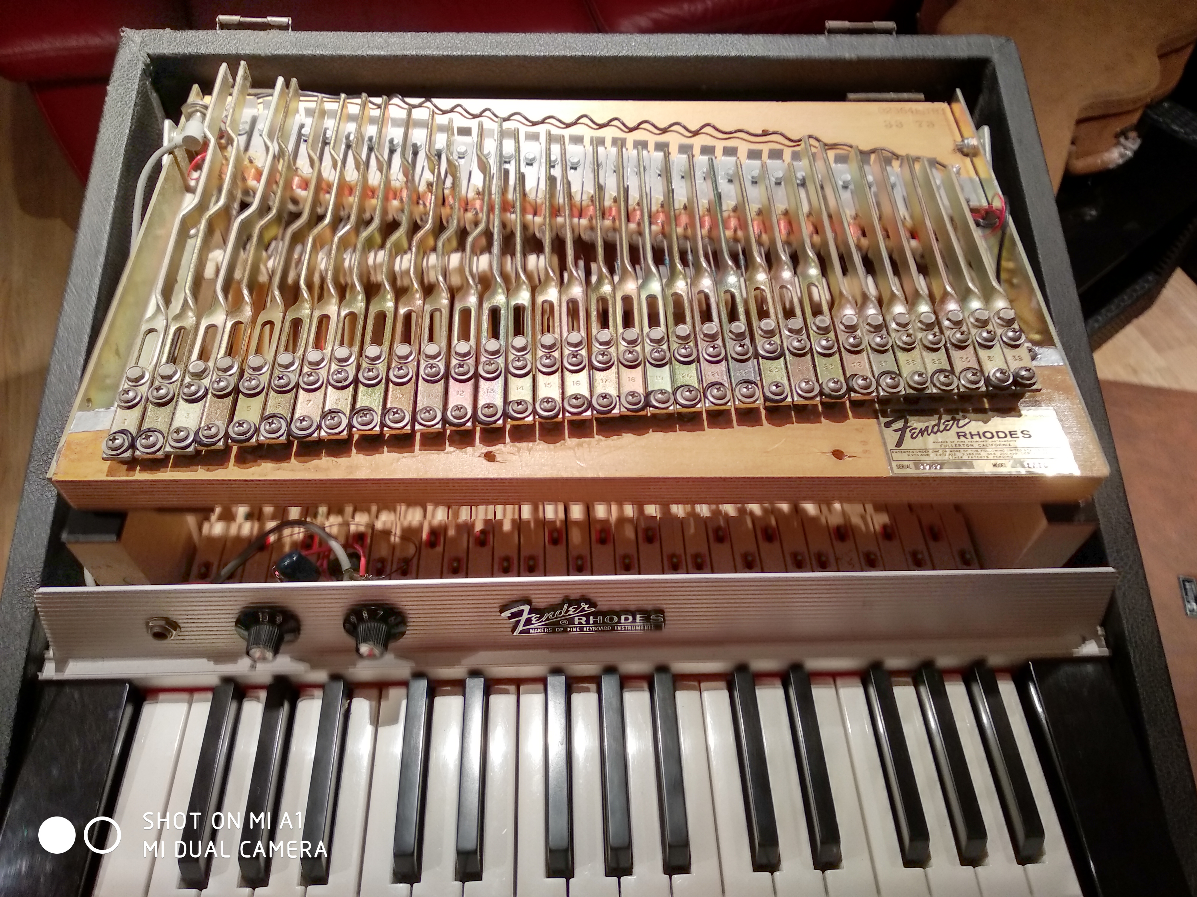 PIANOBASS - Rhodes PianoBass - Audiofanzine