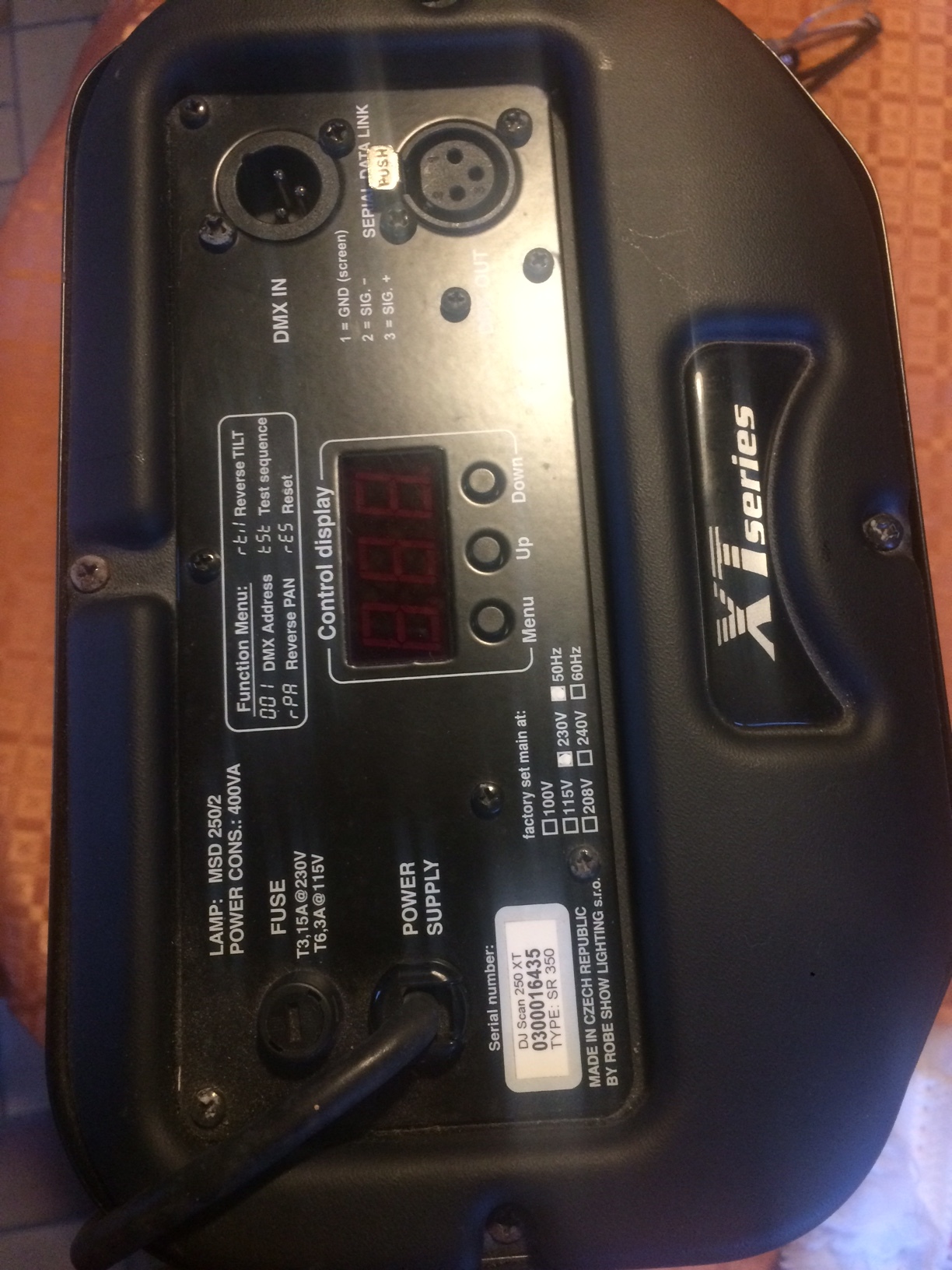 DJ' Scan 250 XT - Robe Lighting DJ' Scan 250 XT - Audiofanzine