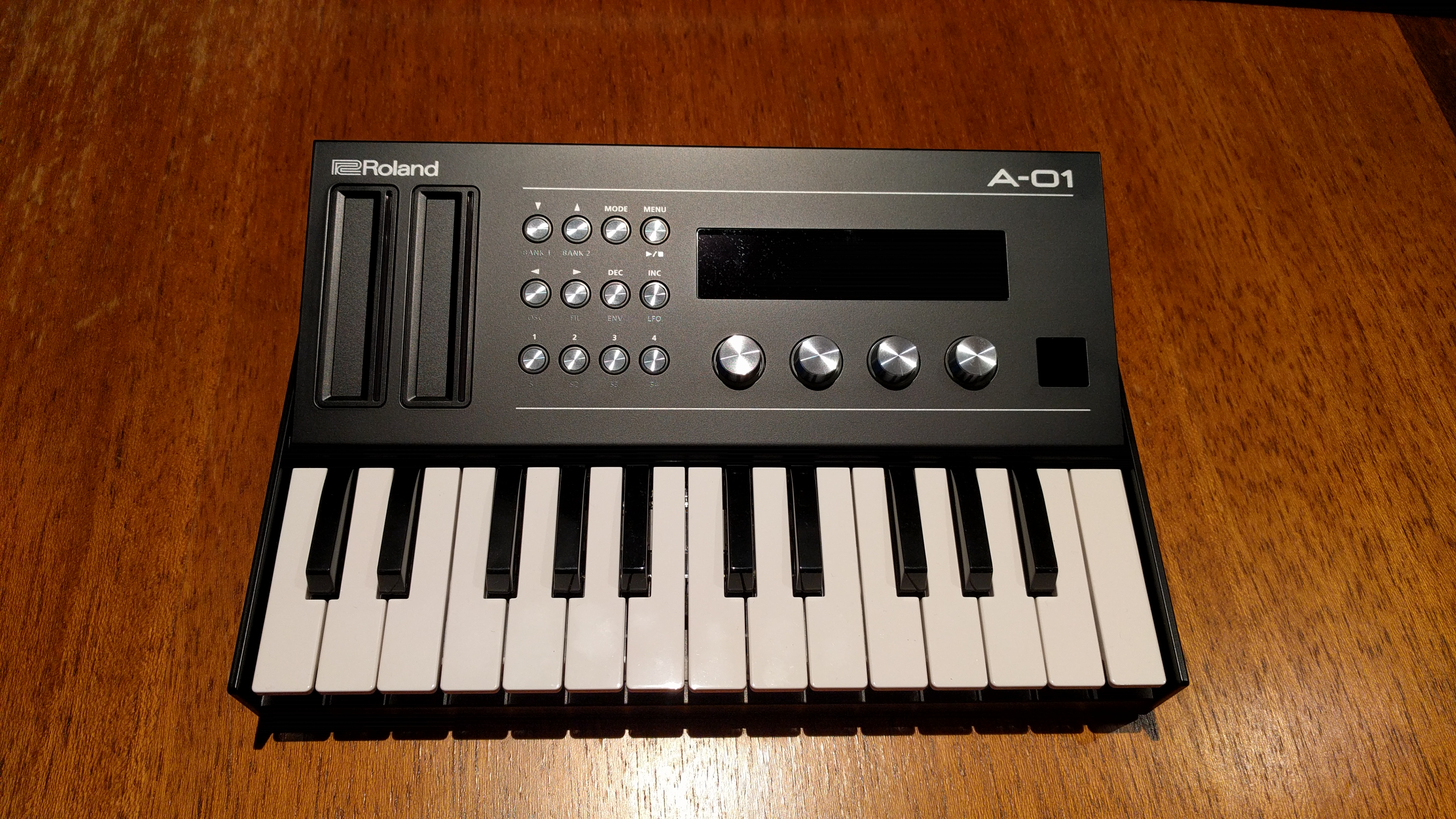 A-01 - Roland A-01 - Audiofanzine