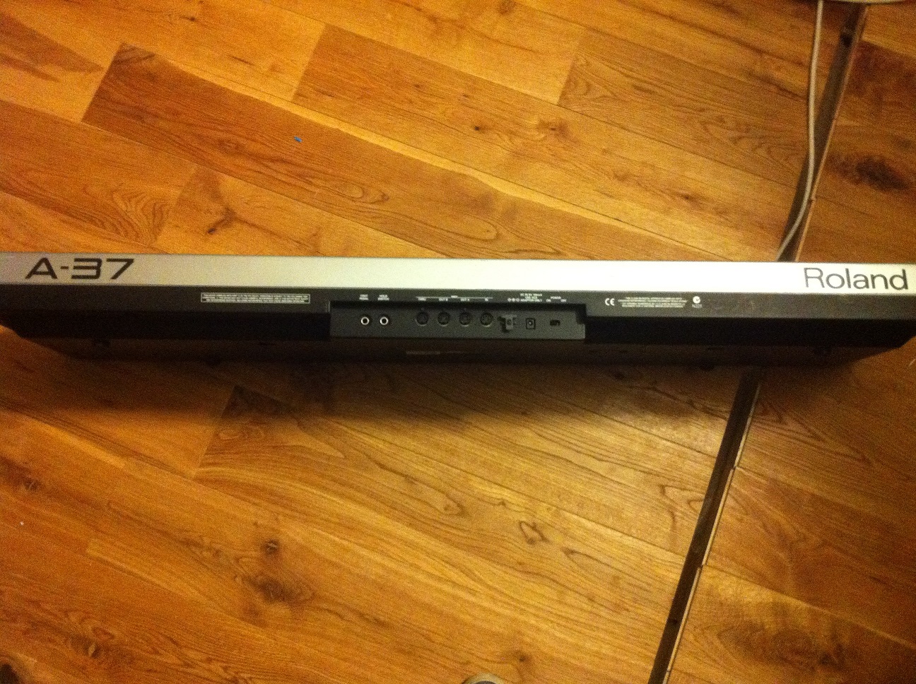 A-37 - Roland A-37 - Audiofanzine