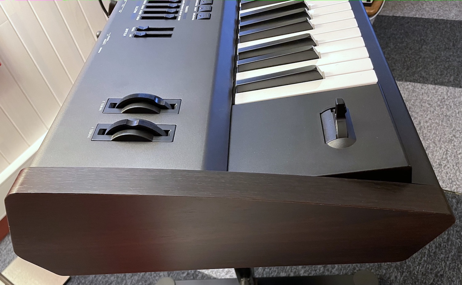 A-90 - Roland A-90 - Audiofanzine