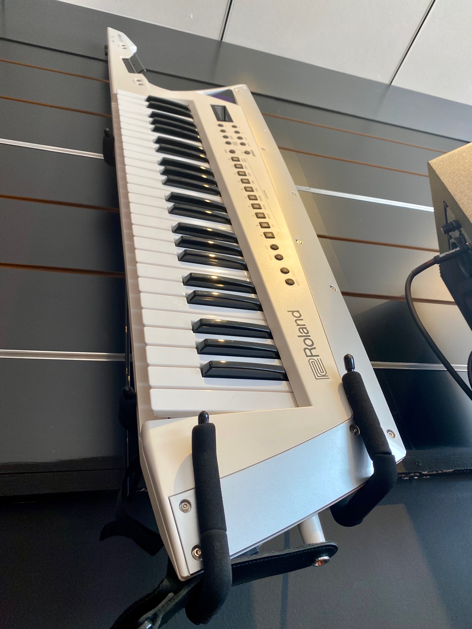 AX-Edge - Roland AX-Edge - Audiofanzine