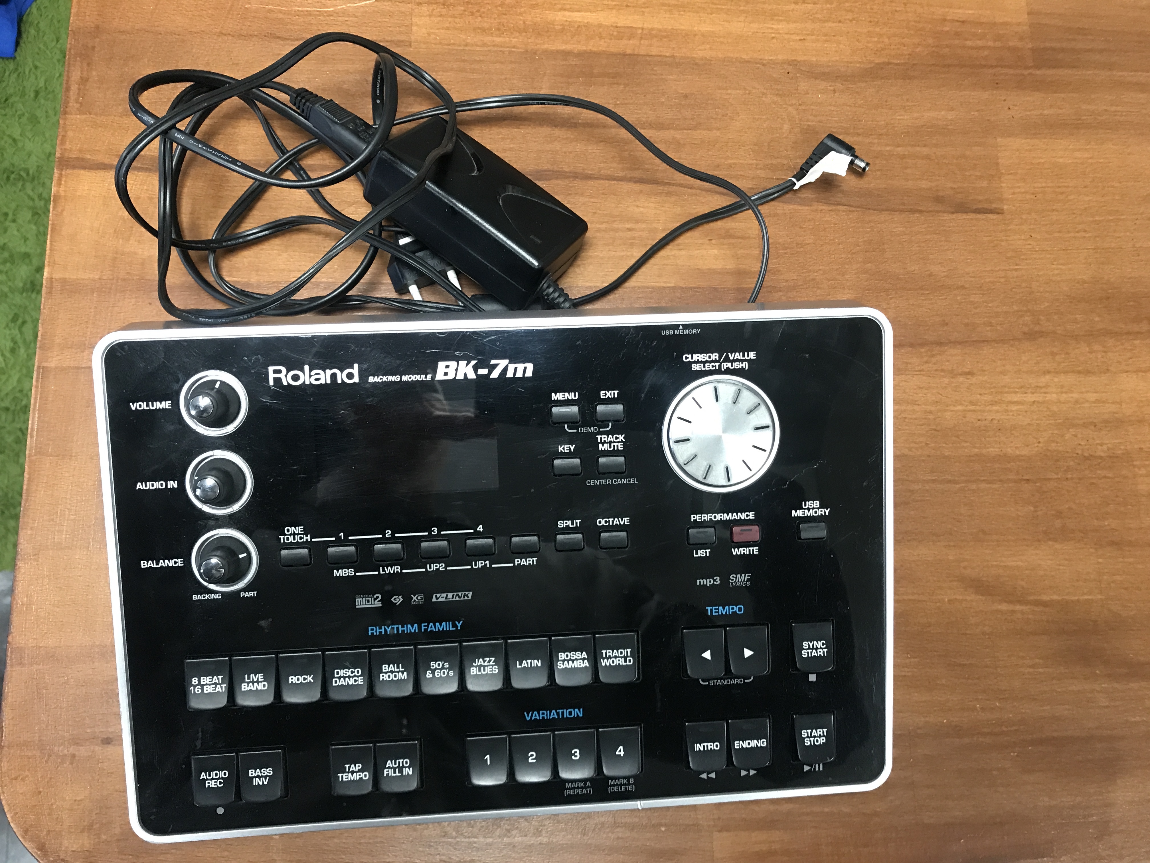BK-7m - Roland BK-7m - Audiofanzine
