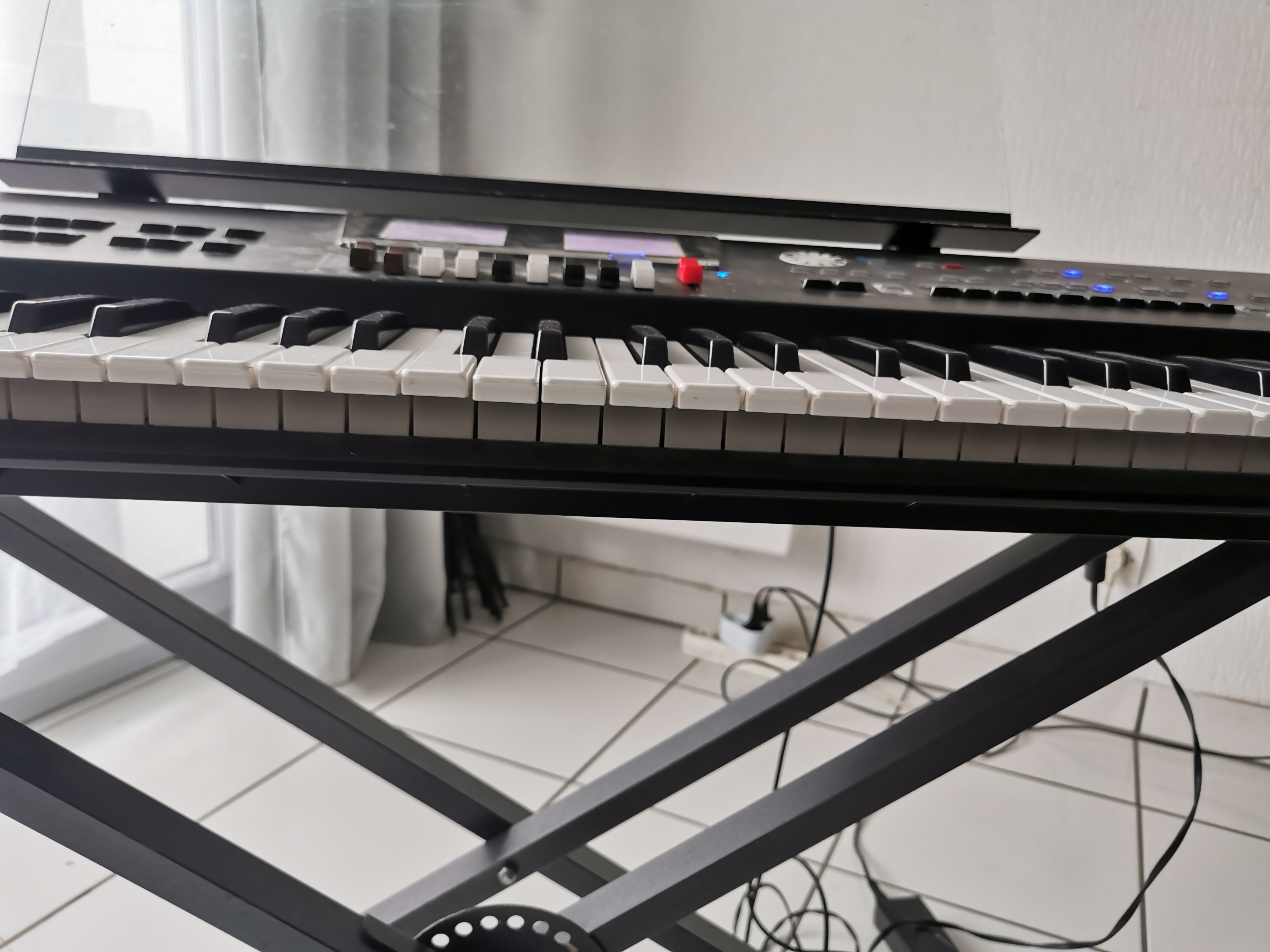 BK-9 - Roland BK-9 - Audiofanzine