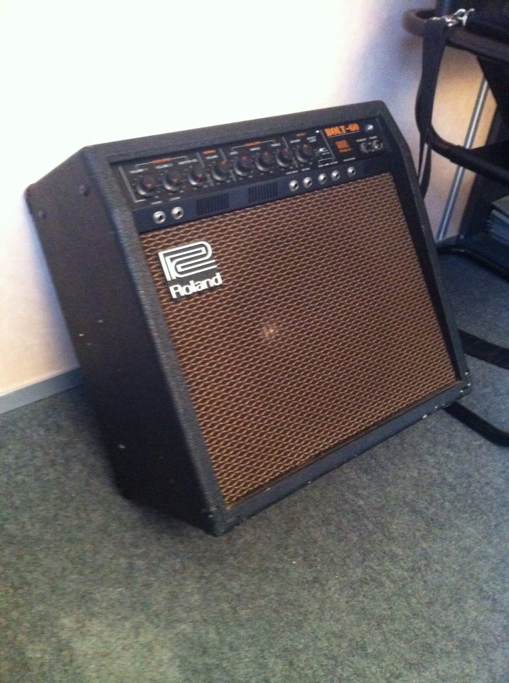 BOLT-60 - Roland Bolt-60 - Audiofanzine