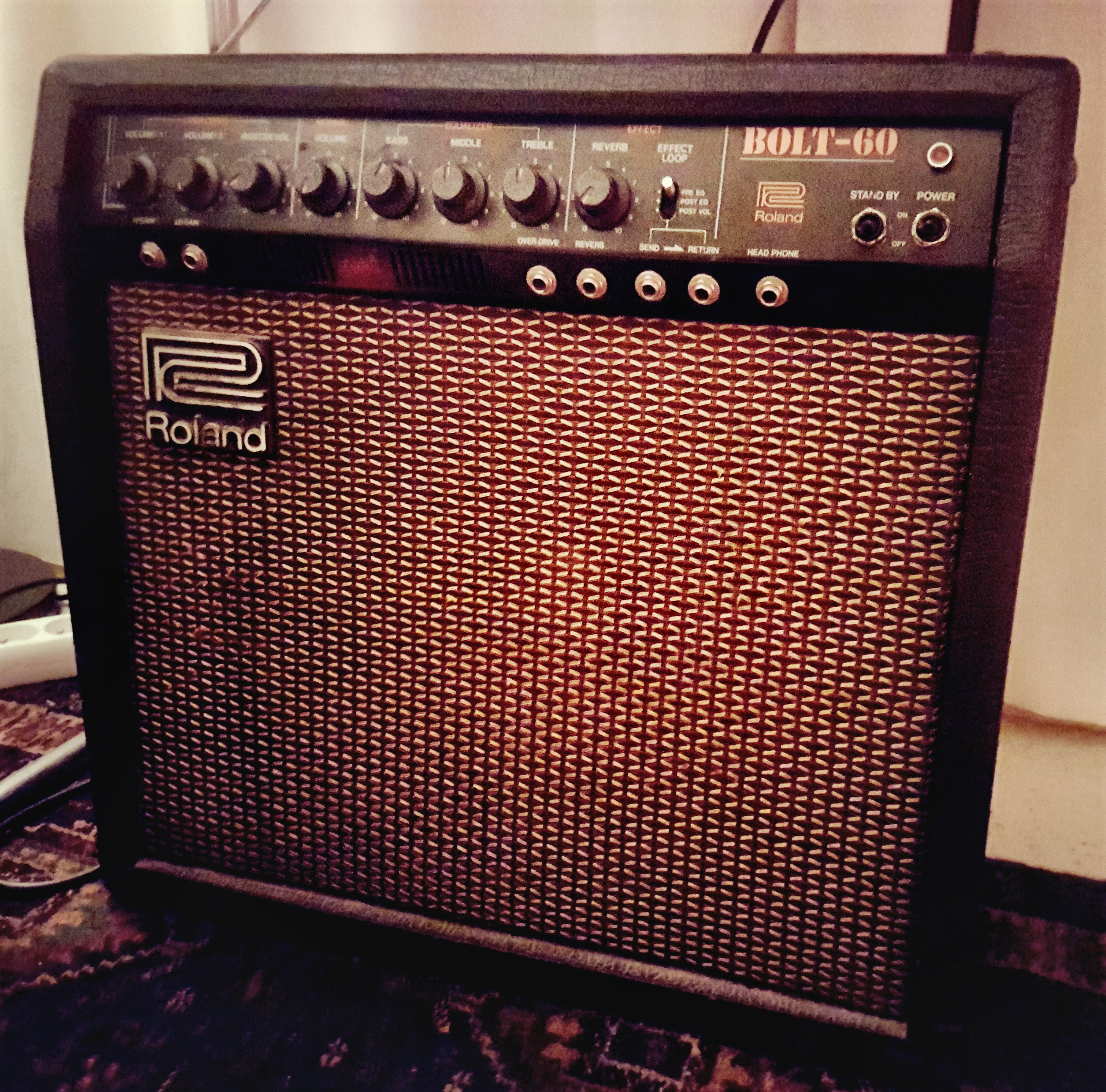 BOLT-60 - Roland Bolt-60 - Audiofanzine