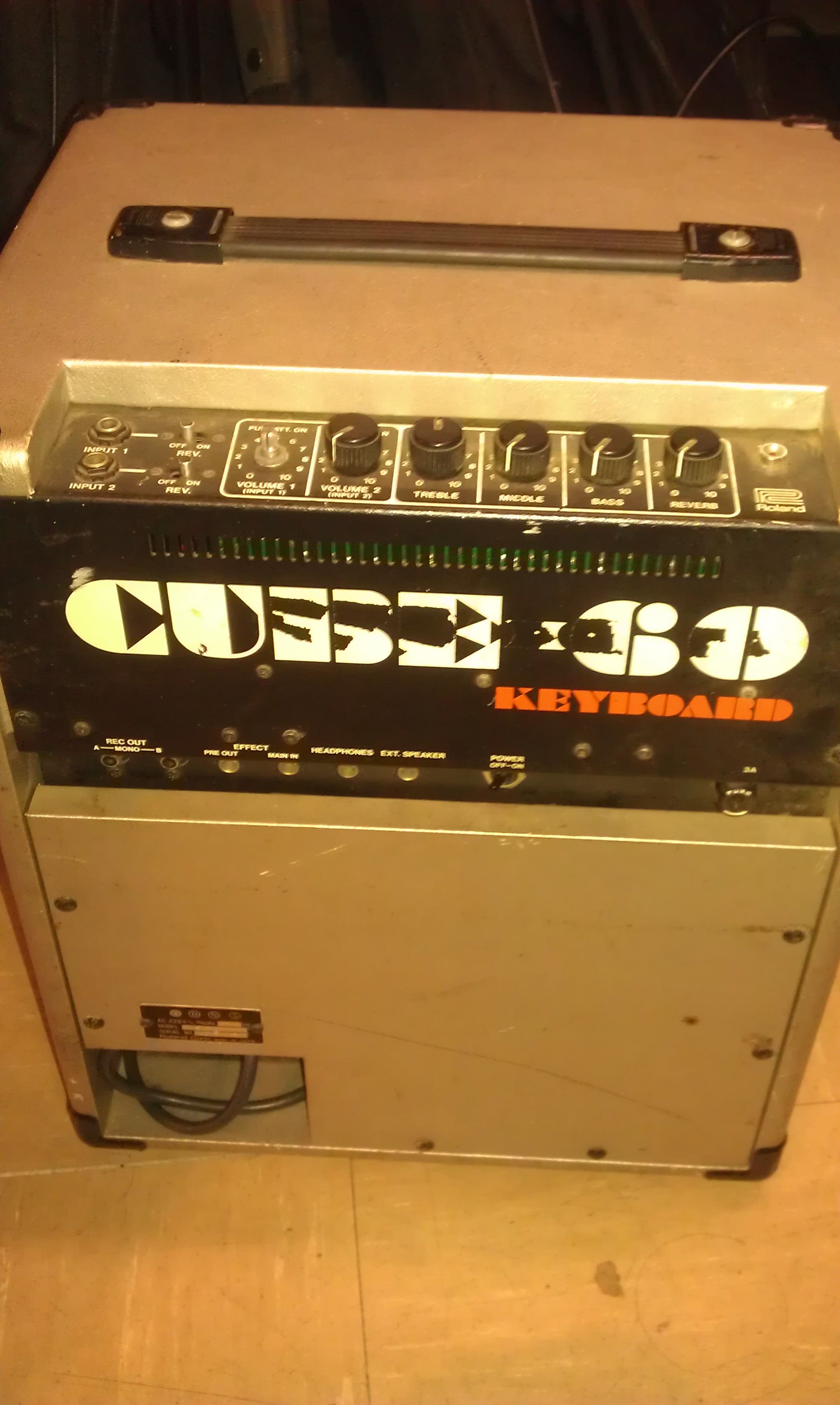 Roland Cube 60 Keyboard Image 1061108 Audiofanzine