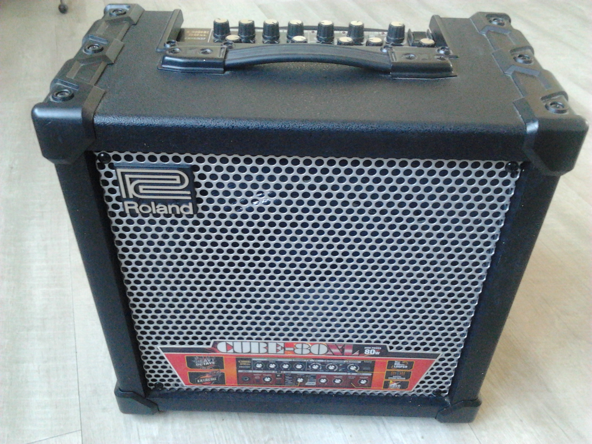 Roland Cube 80xl Image 834596 Audiofanzine
