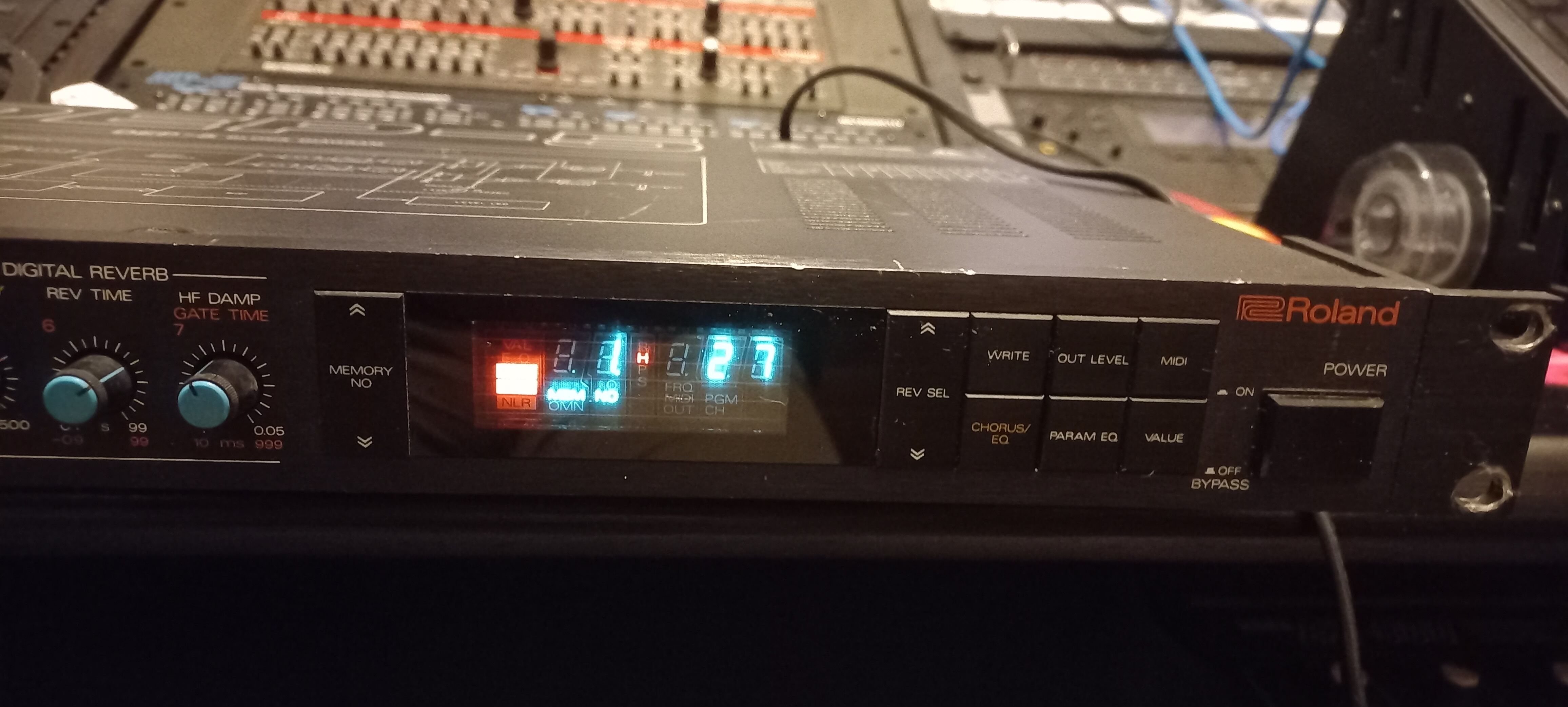 DEP-5 - Roland DEP-5 - Audiofanzine