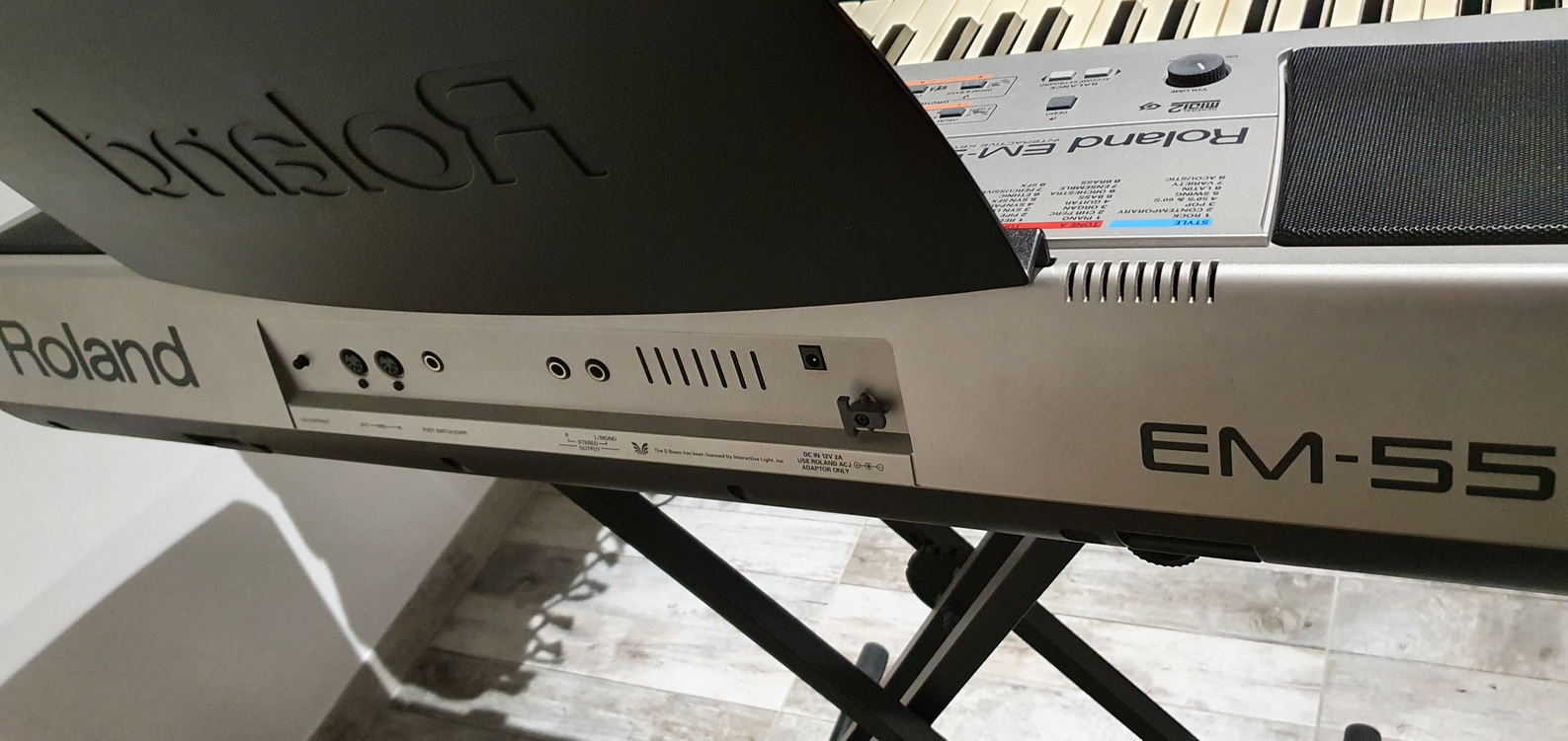 EM-55 - Roland EM-55 - Audiofanzine