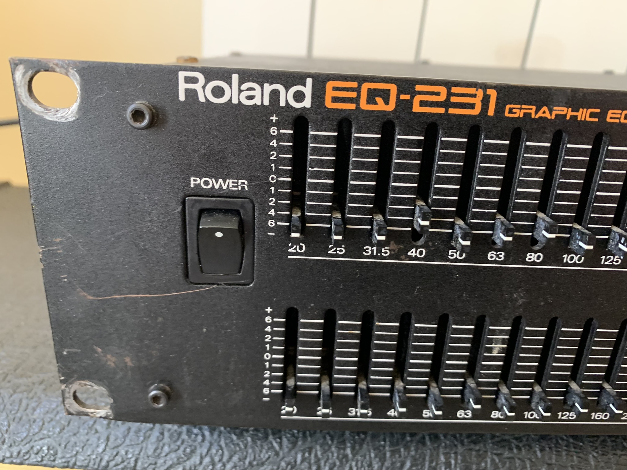 EQ-231 - Roland EQ-231 - Audiofanzine