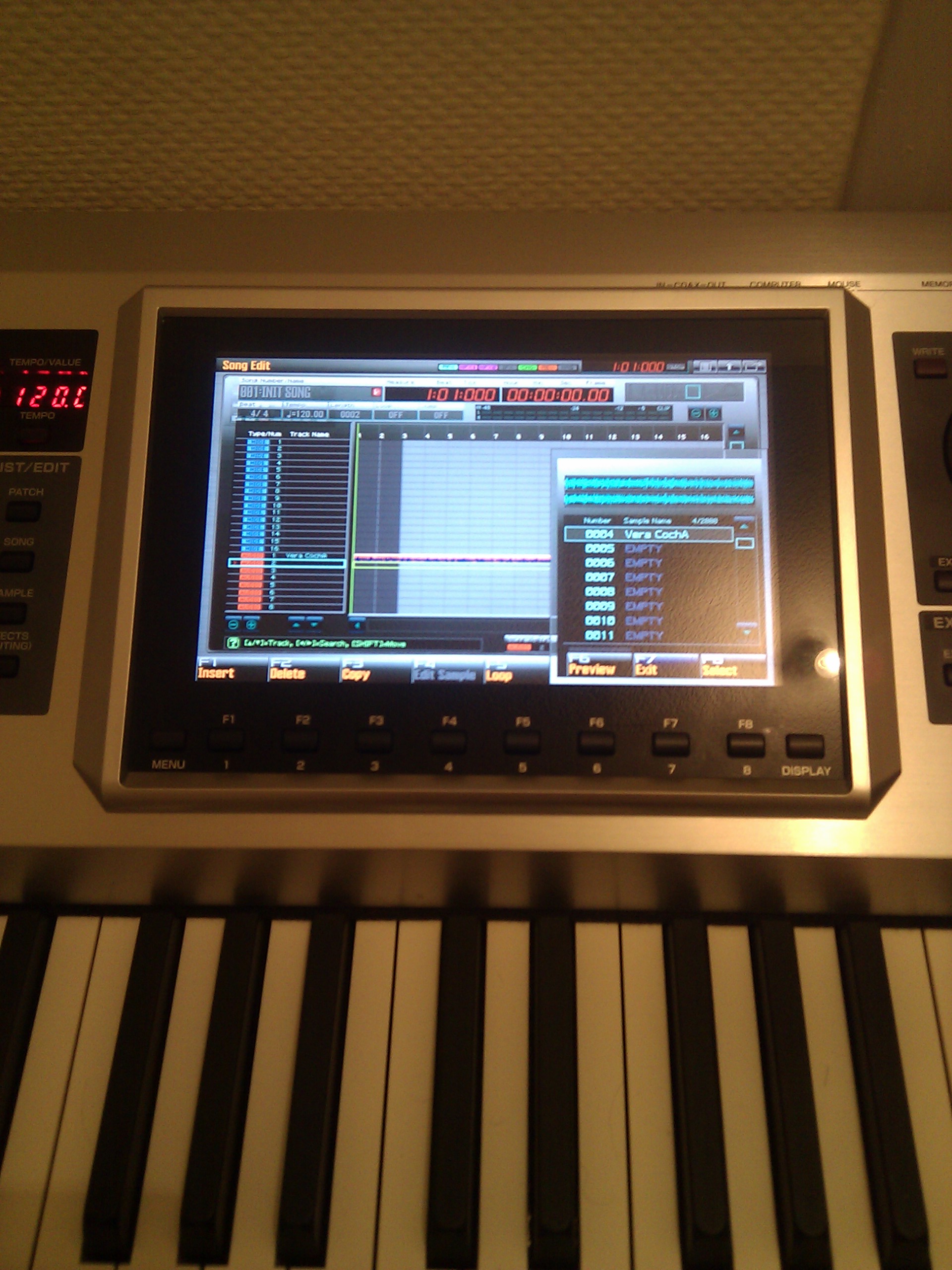 Roland Fantom G8 image (#445360) - Audiofanzine