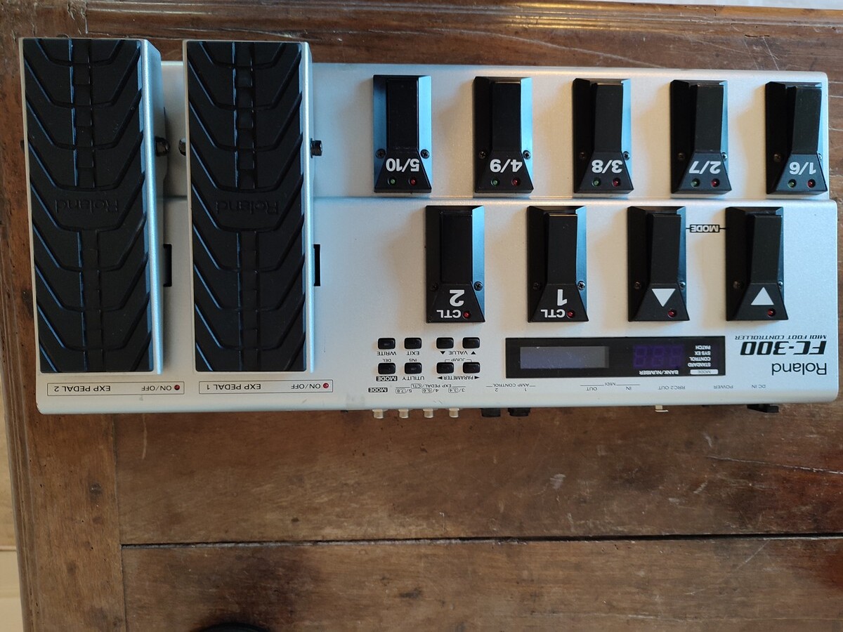 FC-300 - Roland FC-300 - Audiofanzine