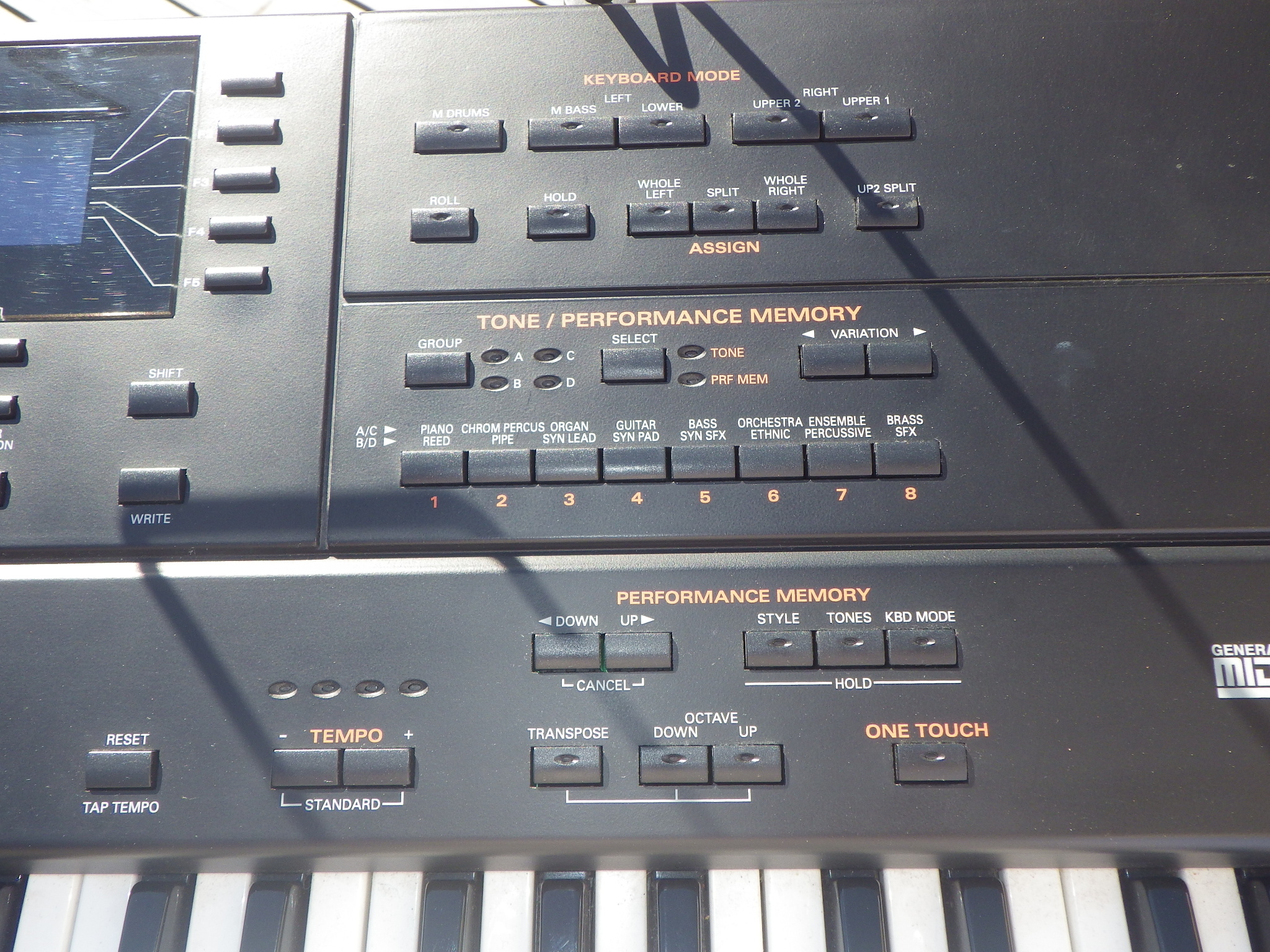 G-600 - Roland G-600 - Audiofanzine