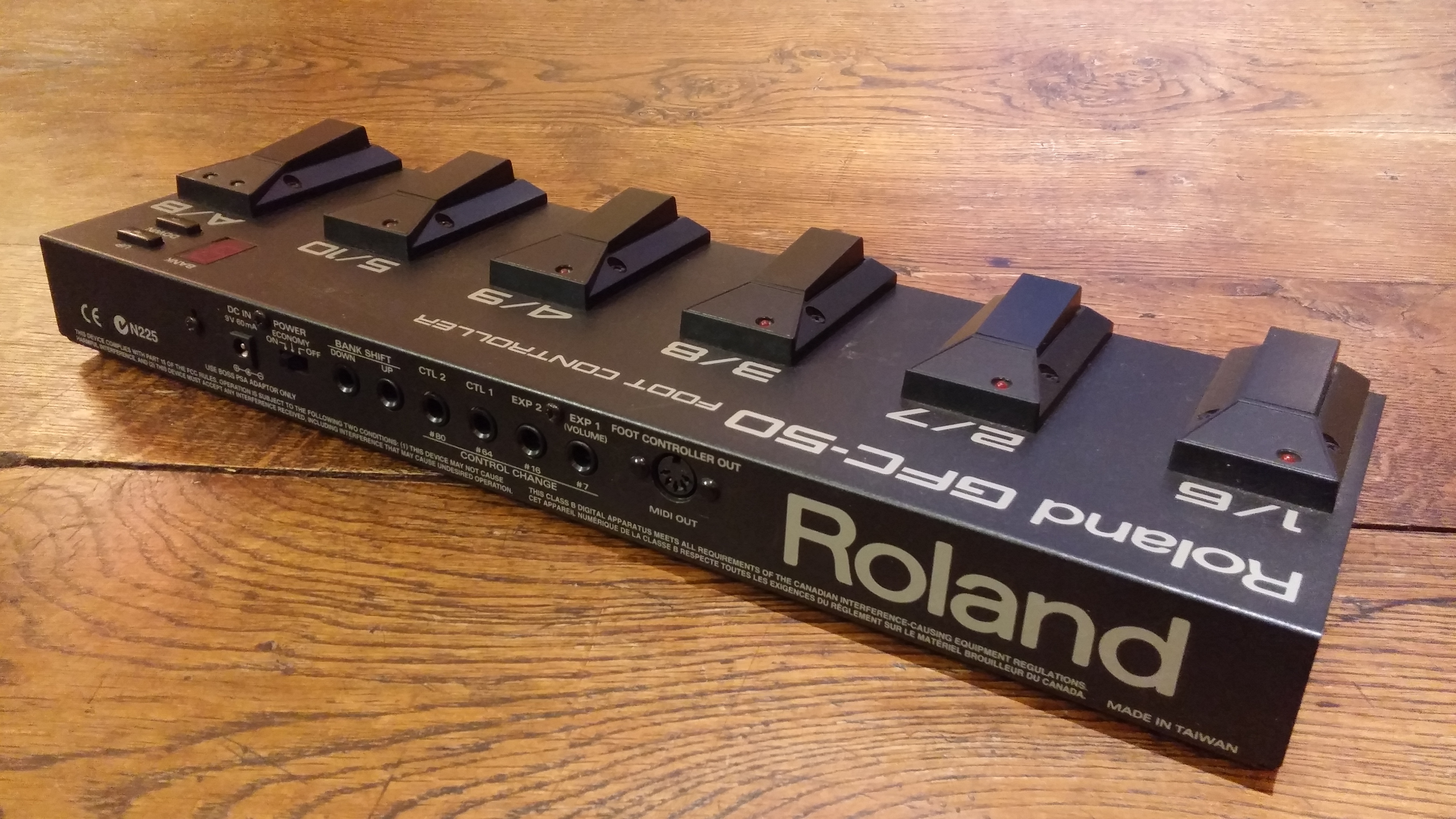 GFC 50 - Roland GFC 50 - Audiofanzine