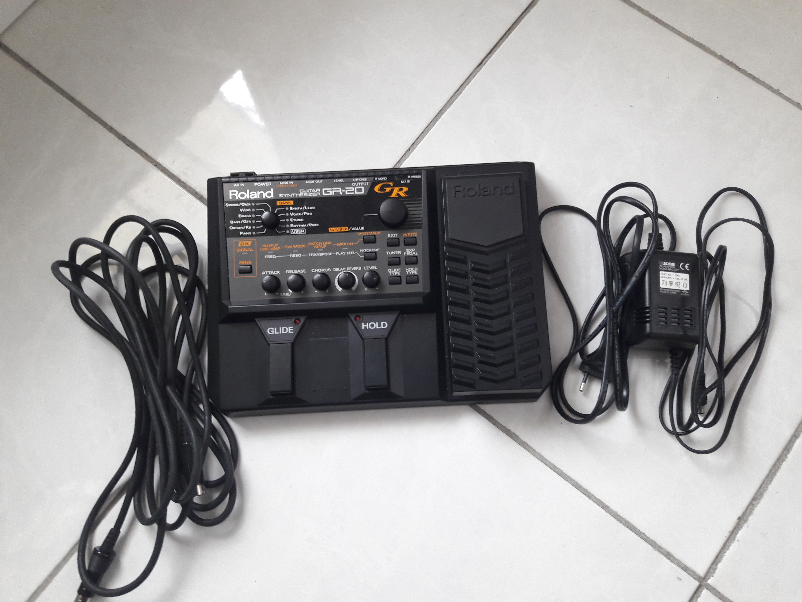 GR-20 - Roland GR-20 - Audiofanzine