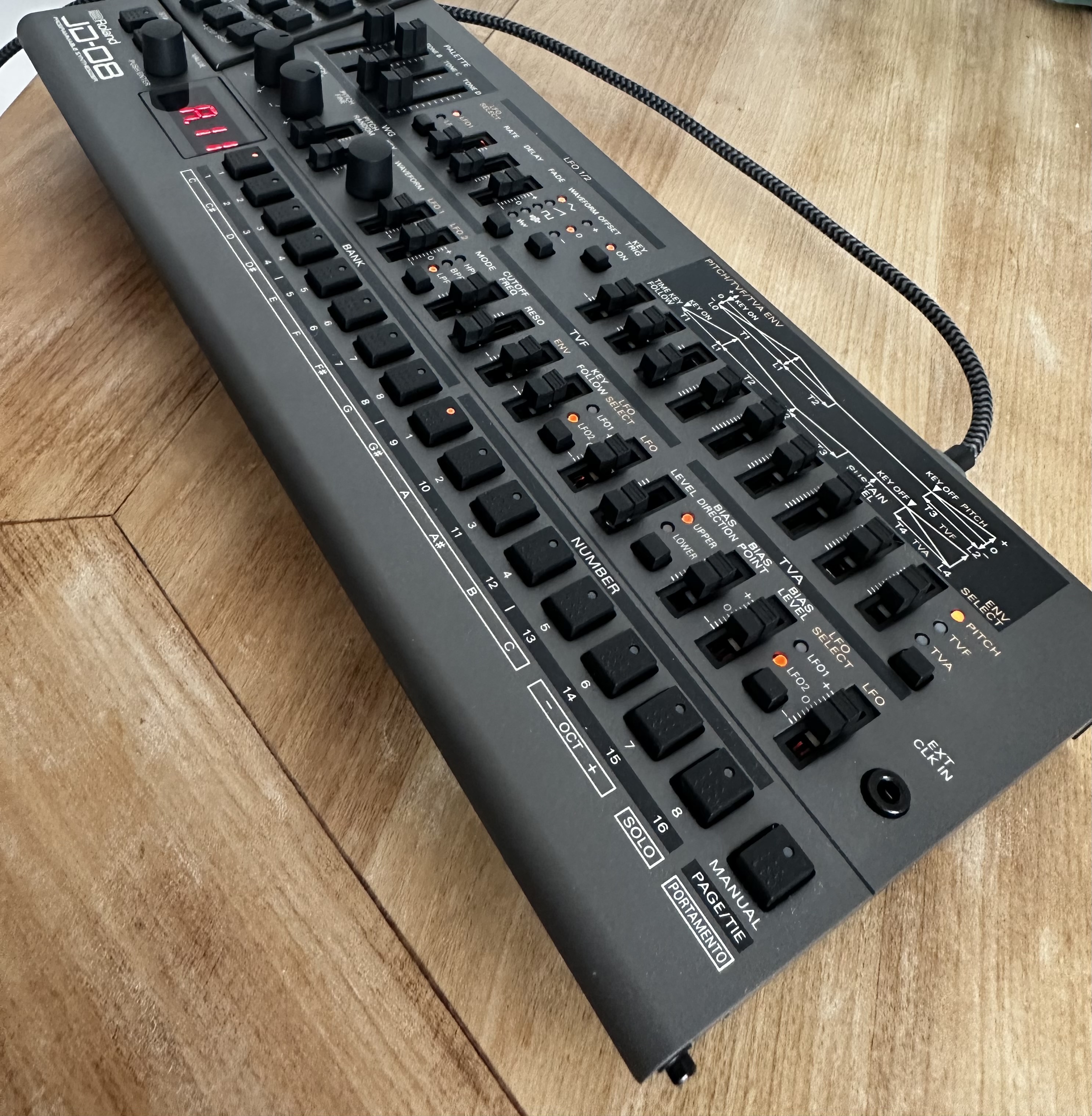 JD-08 - Roland JD-08 - Audiofanzine