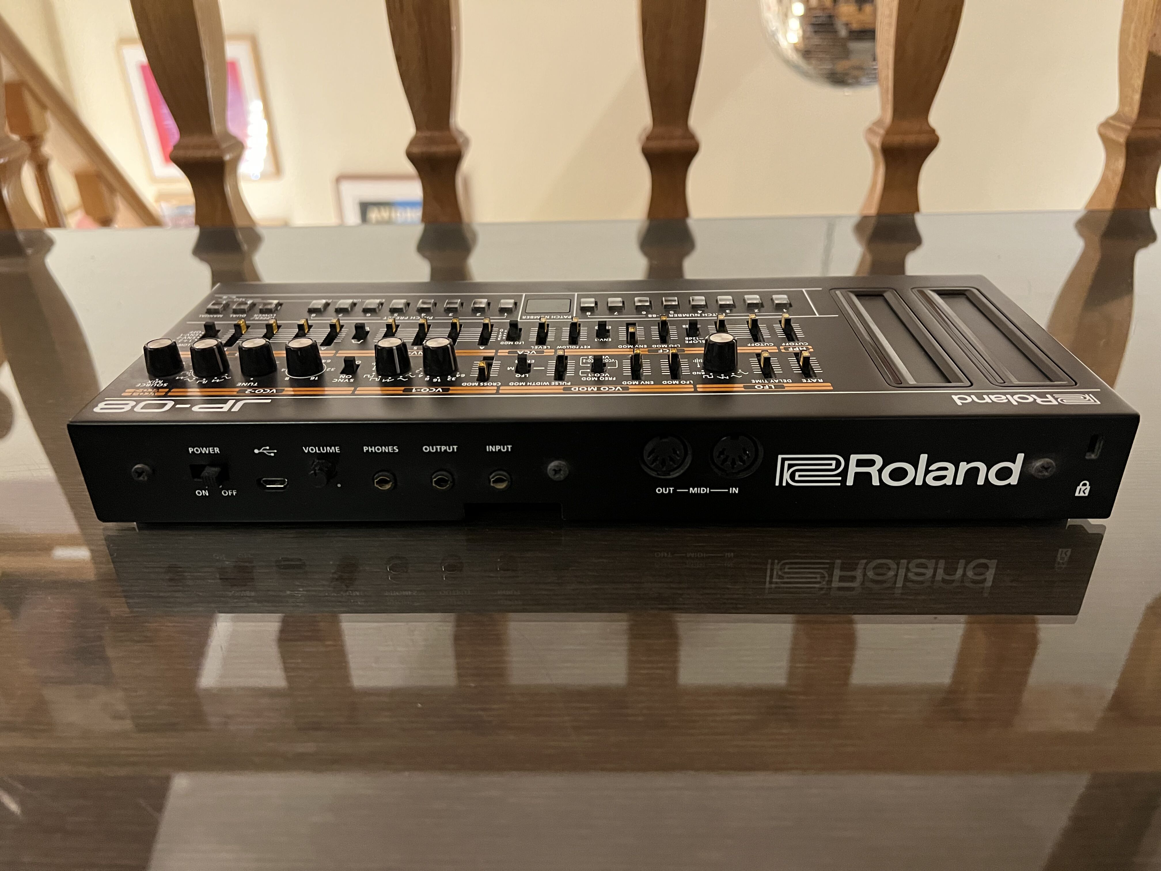 JP-08 - Roland JP-08 - Audiofanzine